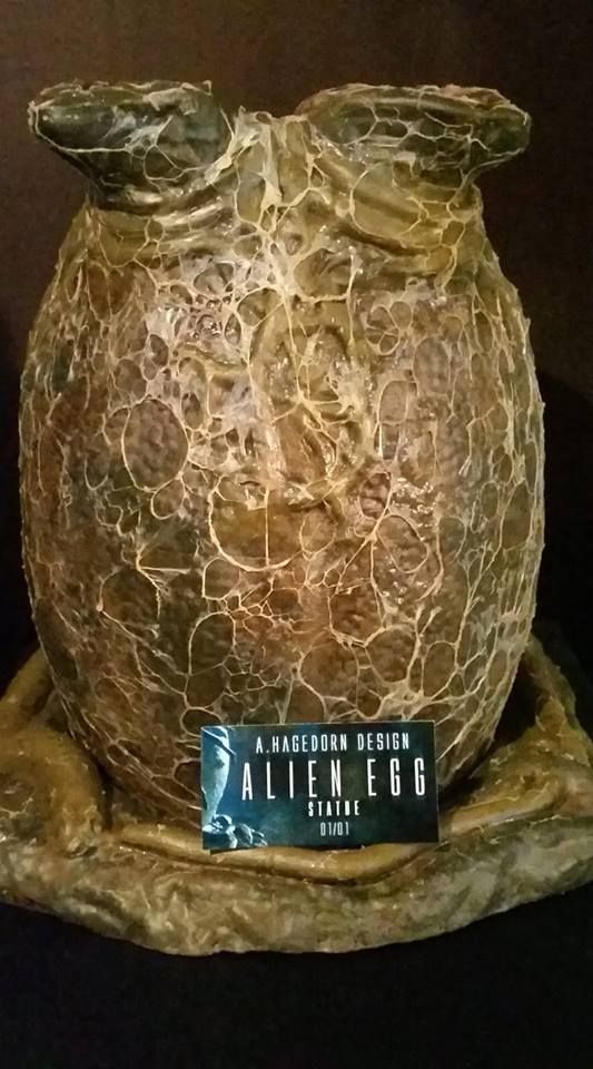 How I Made the "Alien" Movie Egg Prop : 4 Steps - Instructables