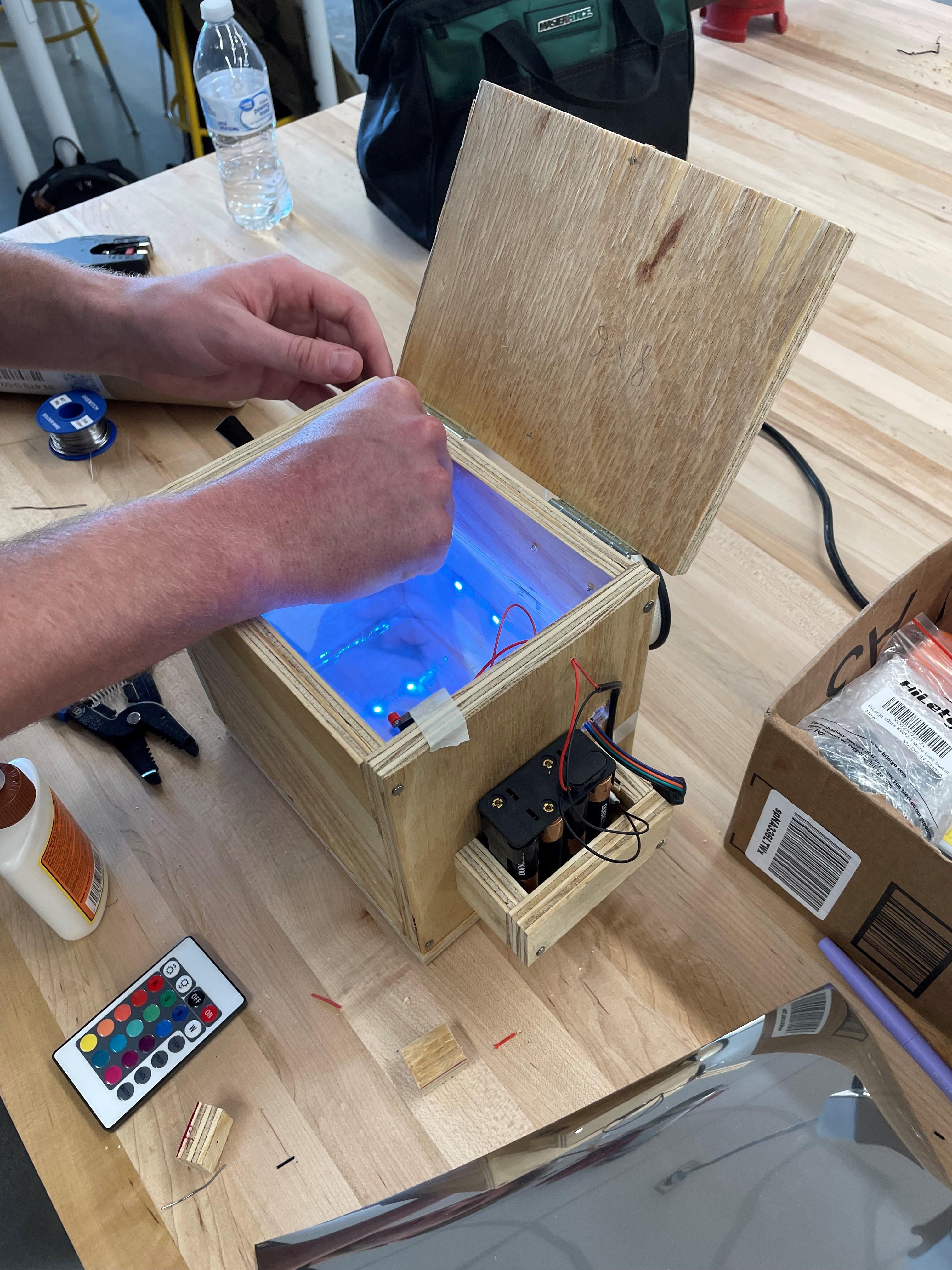 Team 20 "Infinity Box" : 12 Steps - Instructables