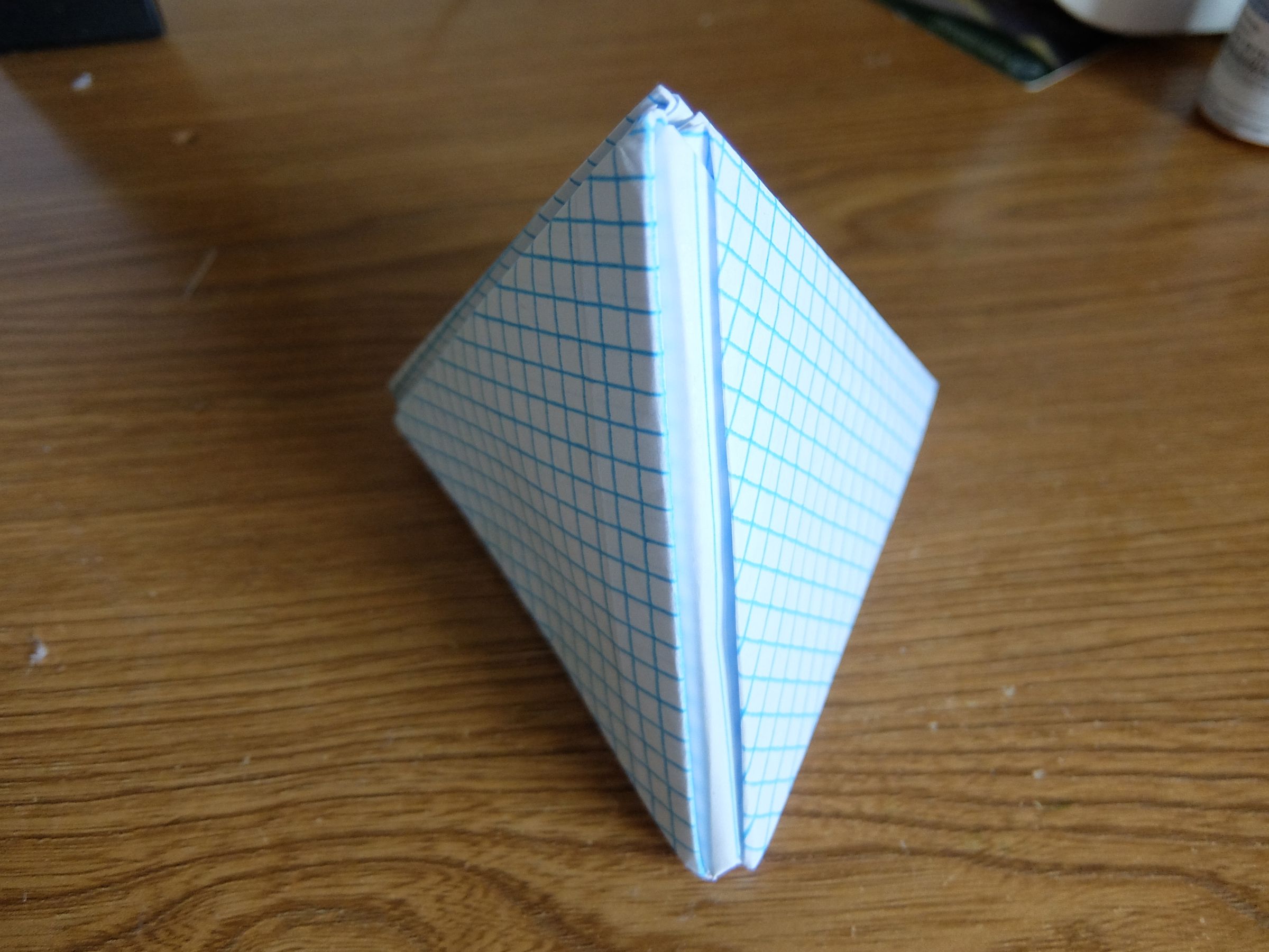 Tetrahedron 3D Model DYI Using Graphing Papers : 6 Steps (with Pictures ...