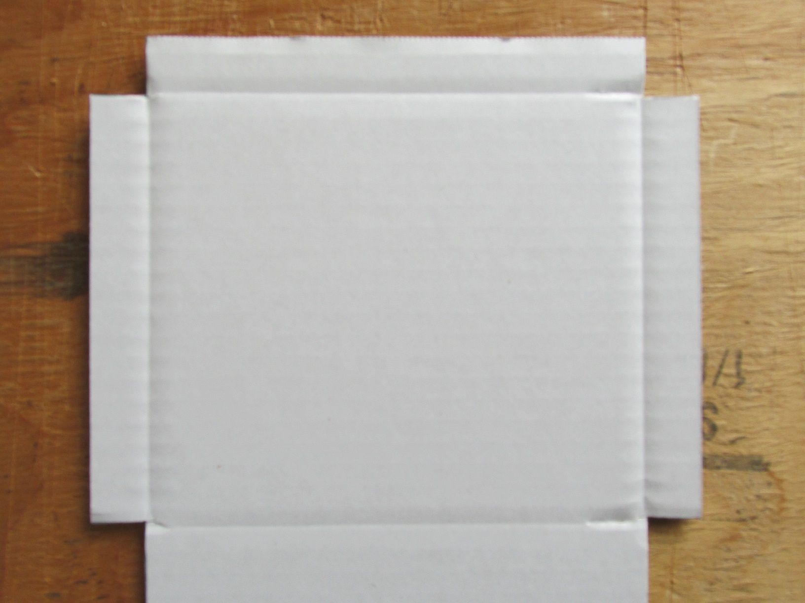 A Compact Disc (CD) Mailer Box : 9 Steps (with Pictures) - Instructables