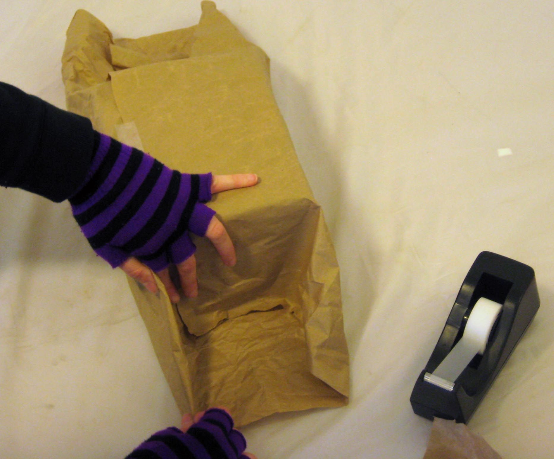 How to Wrap a Gift : 6 Steps (with Pictures) - Instructables