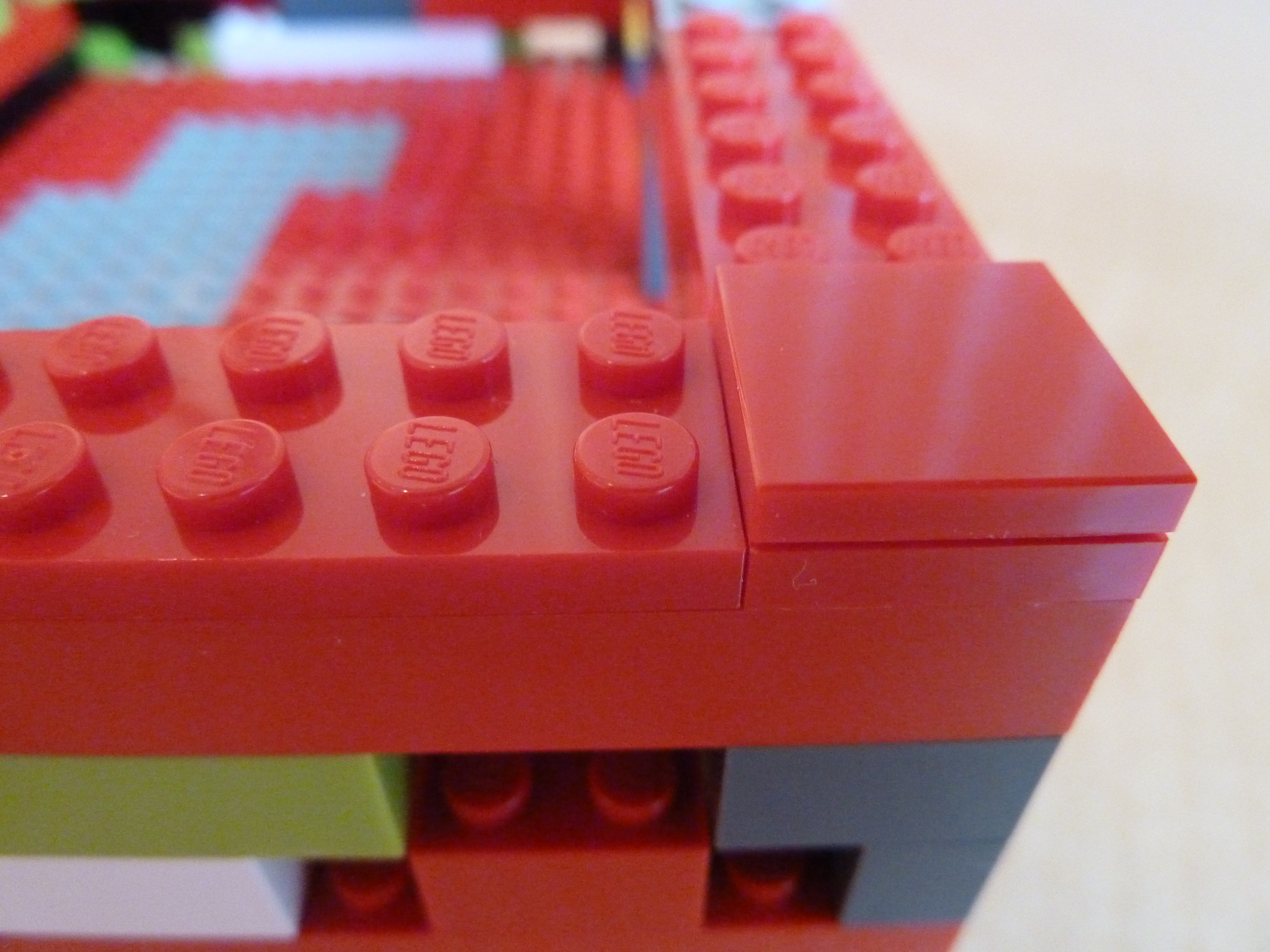 Lego Monitor Stand : 6 Steps - Instructables