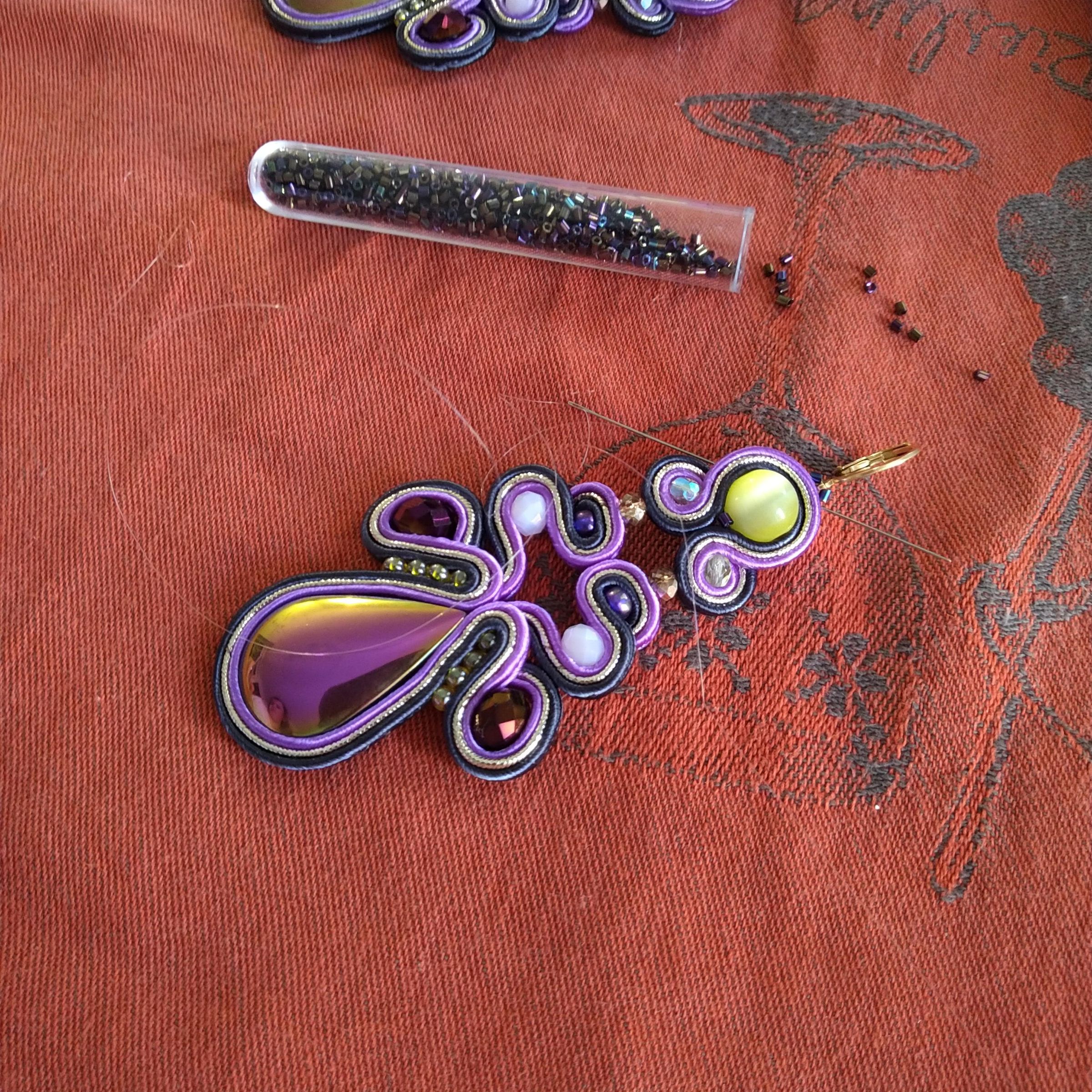 Statement Soutache Earrings : 16 Steps (with Pictures) - Instructables