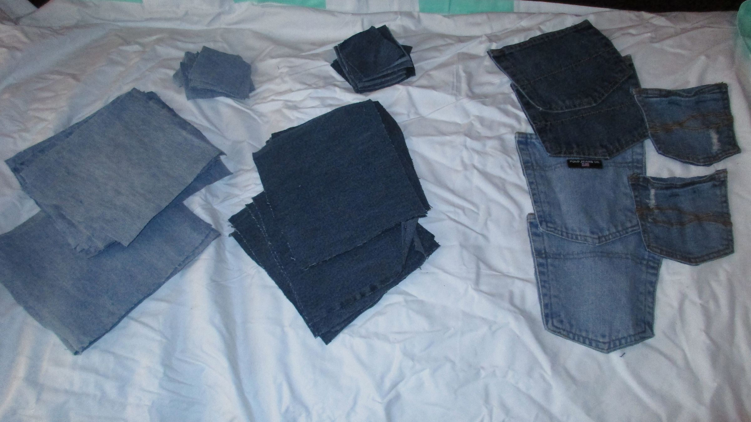 Blue Jeans Rag Quilt : 8 Steps (with Pictures) - Instructables