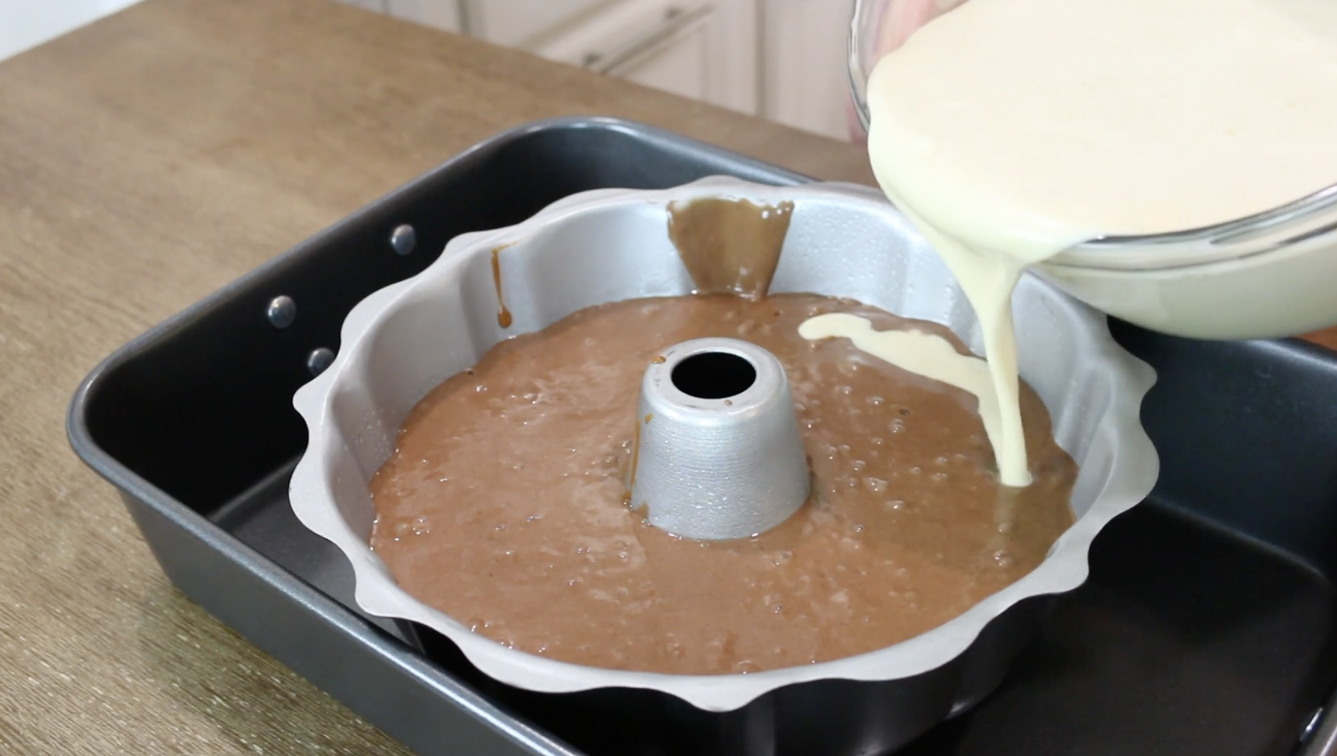 How to Make the Best Chocoflan | Super Easy Recipe | Chocolate Flan ...