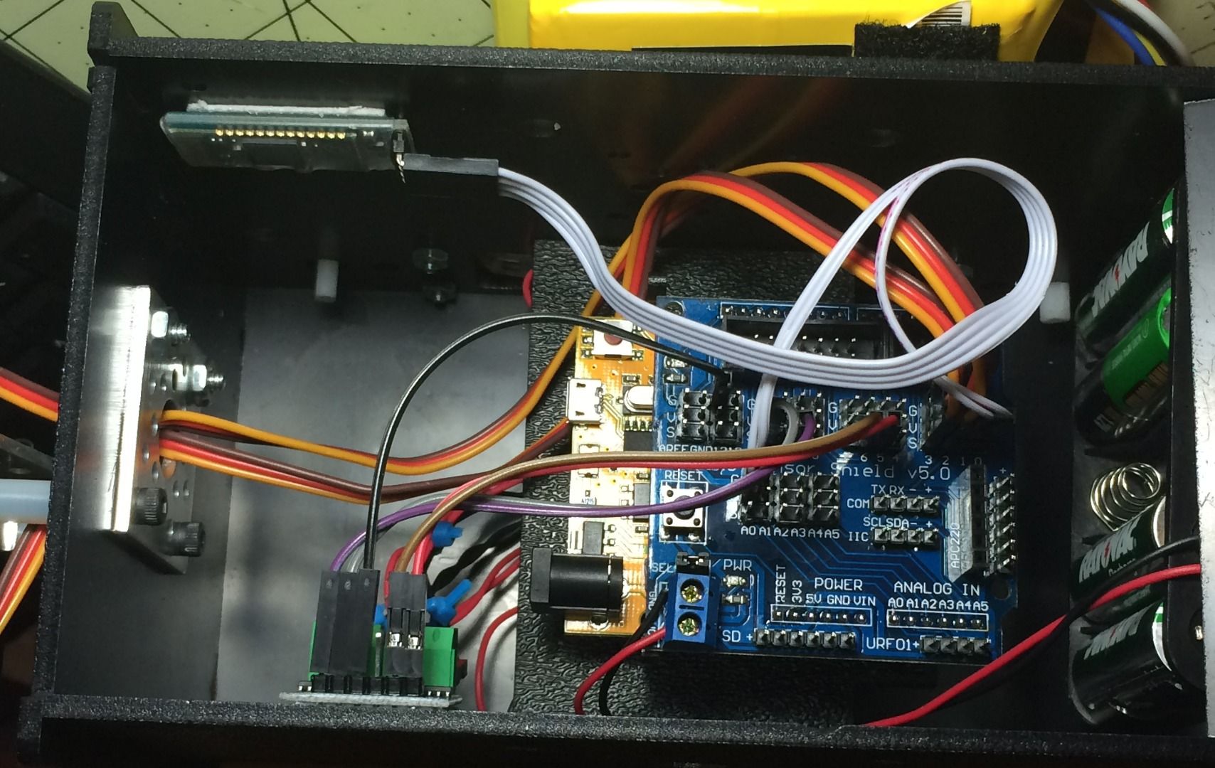 Remote Control Gripper Bot : 16 Steps - Instructables