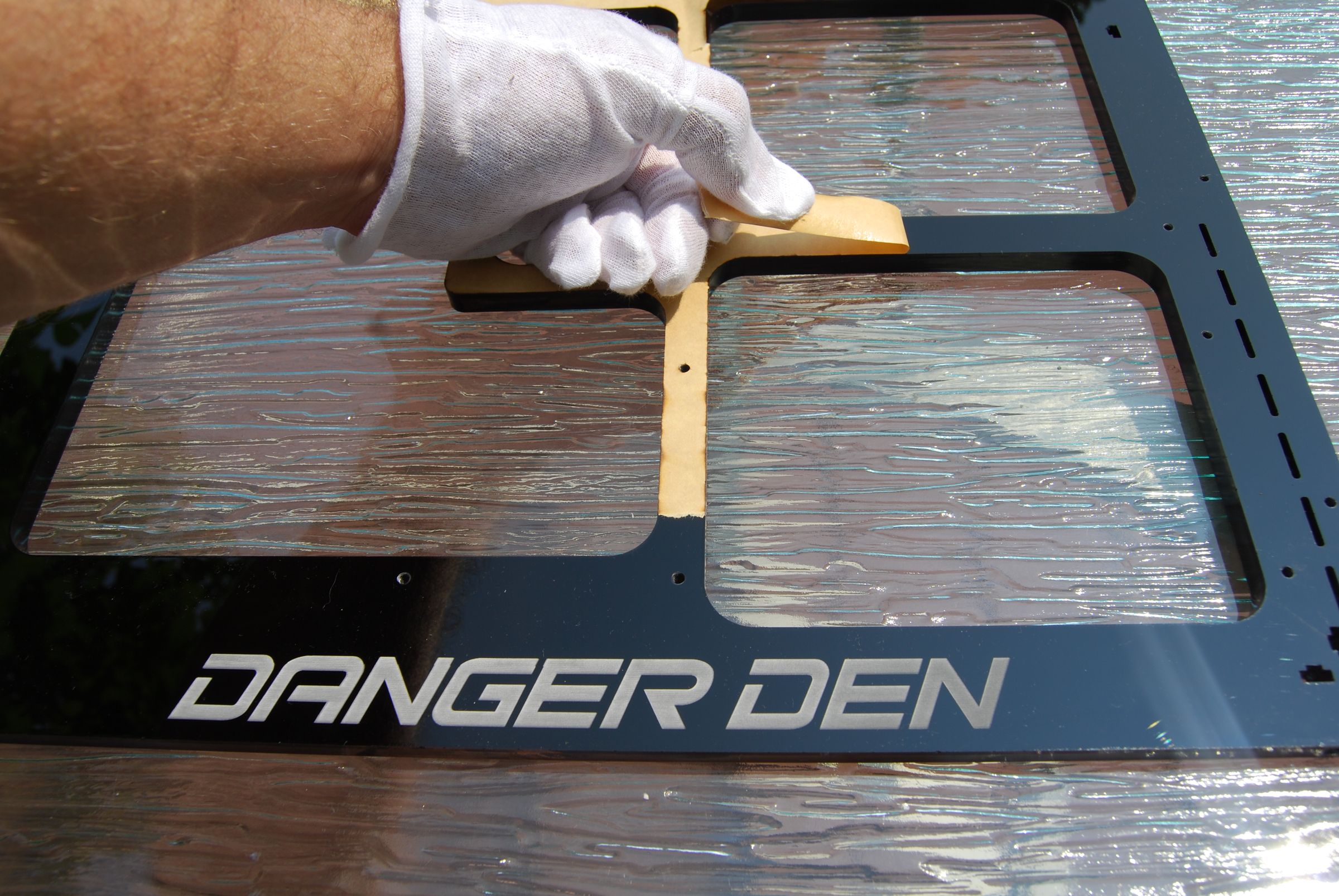 Danger Den / Nvidia Tri SLI Water Cooled Gaming PC : 7 Steps ...