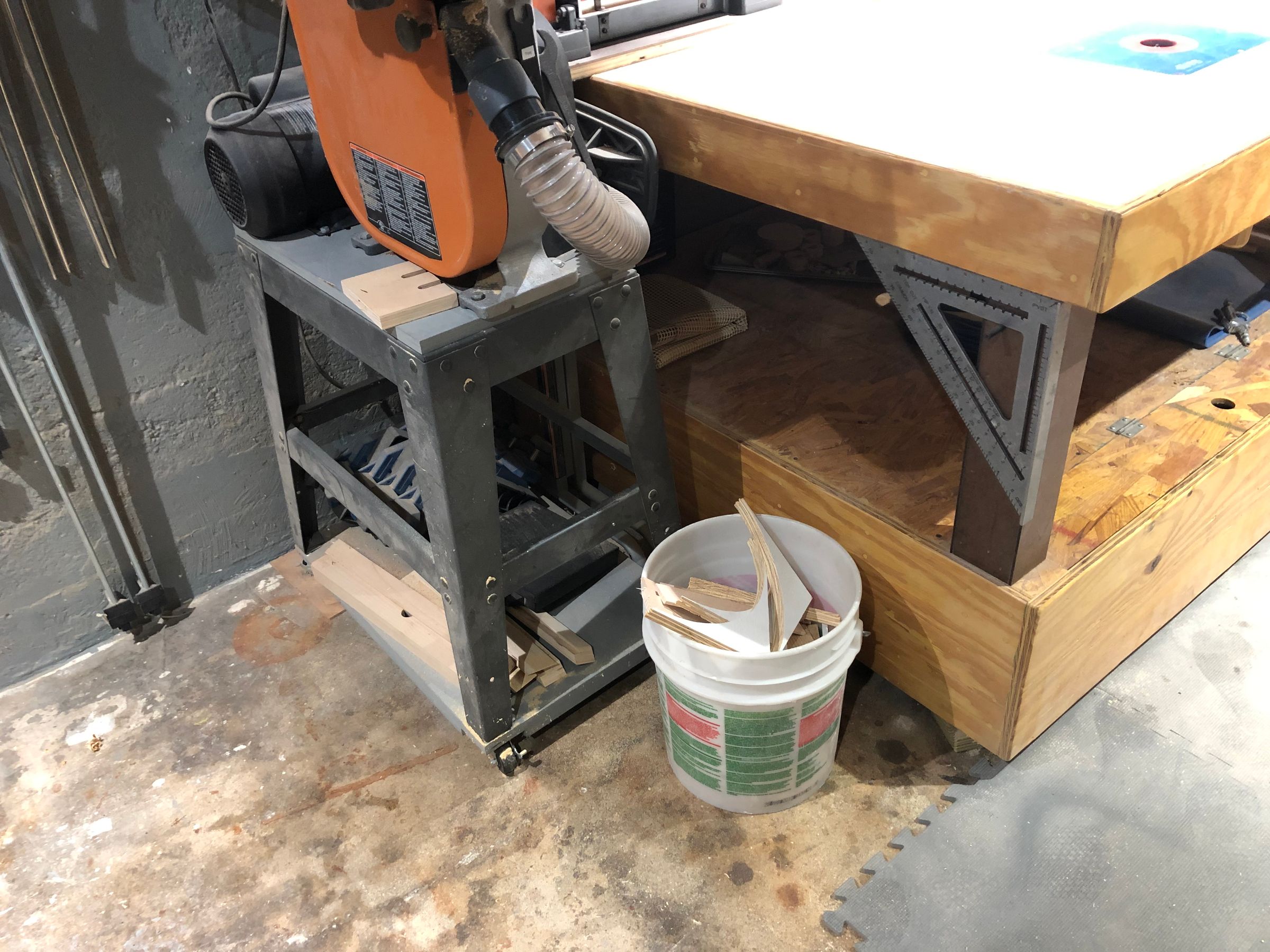Shop Organization Tips and Practices : 12 Steps (with Pictures ...
