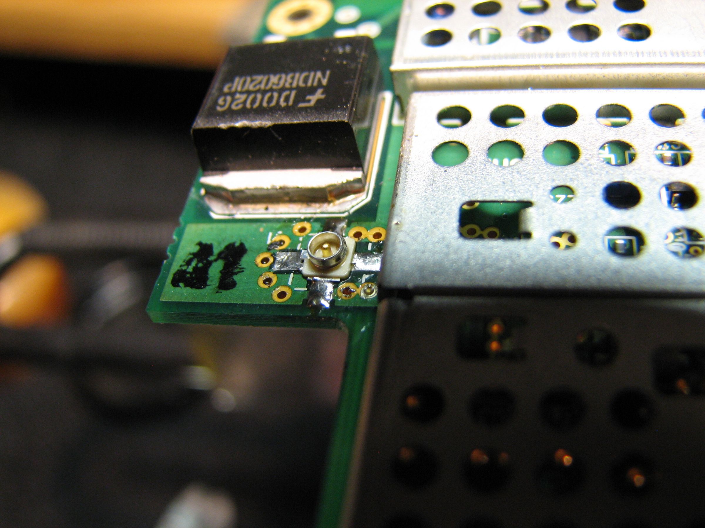 Mod a Ricochet Radio Modem to Take an External Antenna : 8 Steps ...