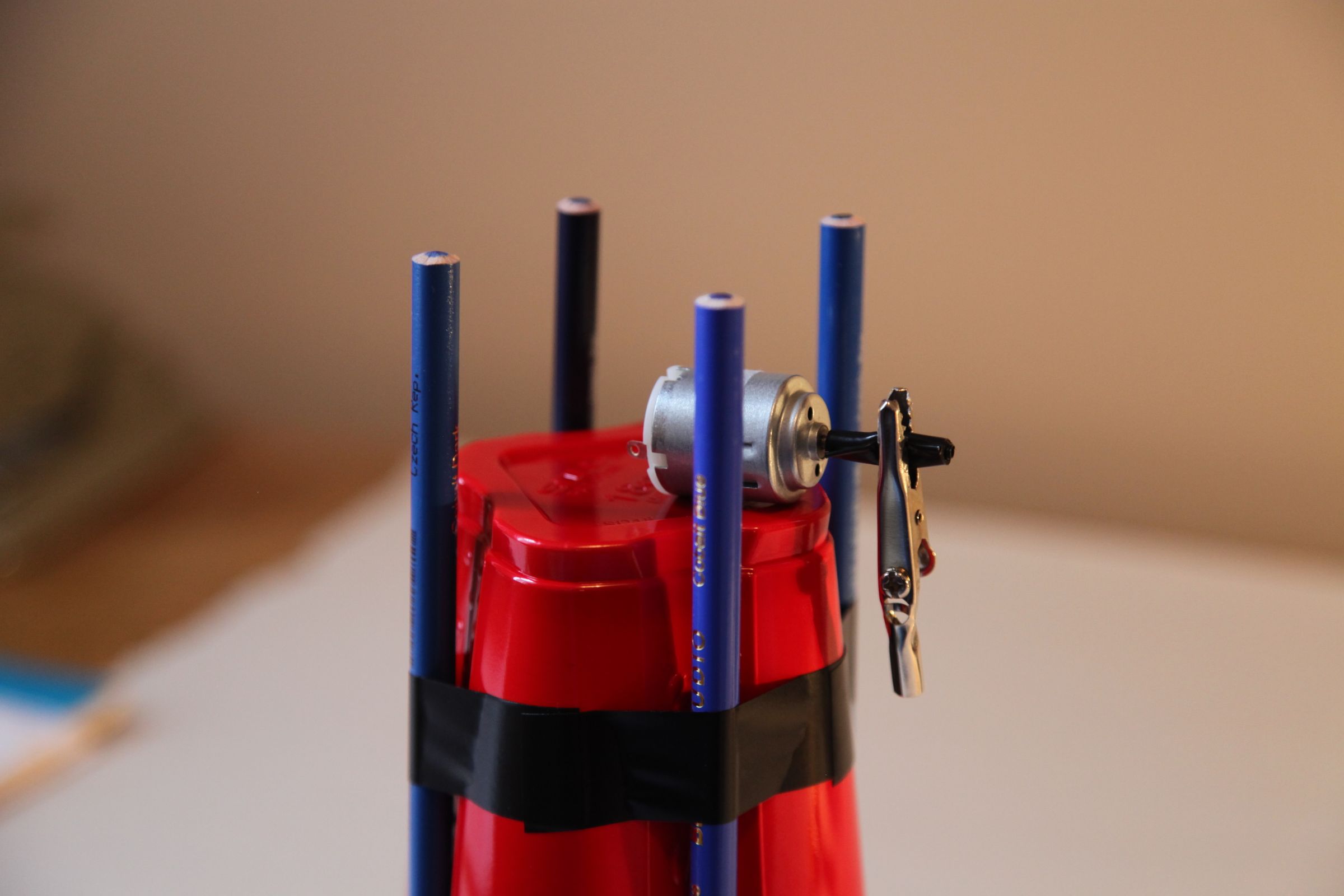 Solo Cup Artbot : 20 Steps - Instructables