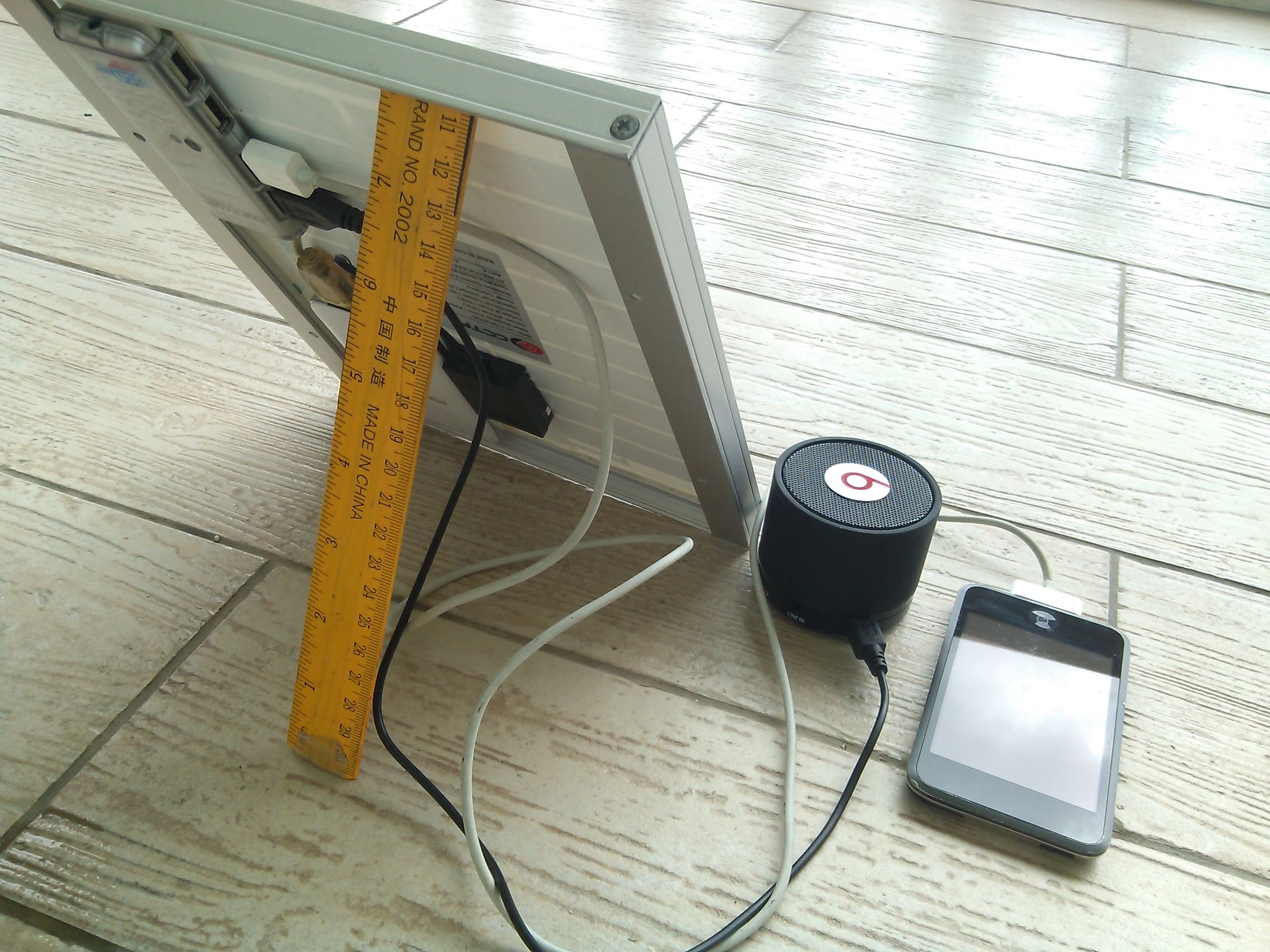 DIY Portable USB Solar Charger ($20 - 4 Ports) : 5 Steps (with Pictures ...
