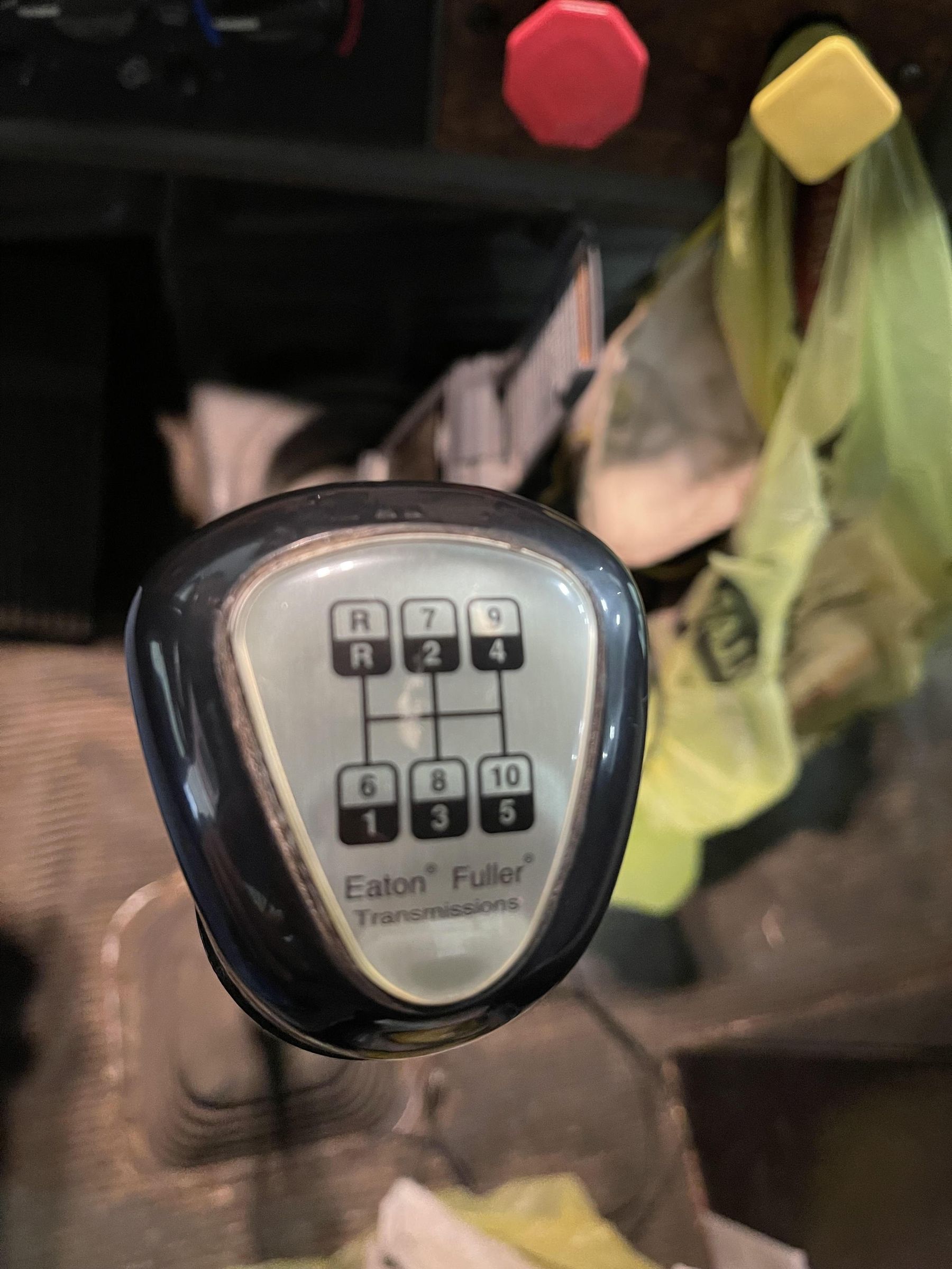 How to Drive a Semi : 5 Steps - Instructables