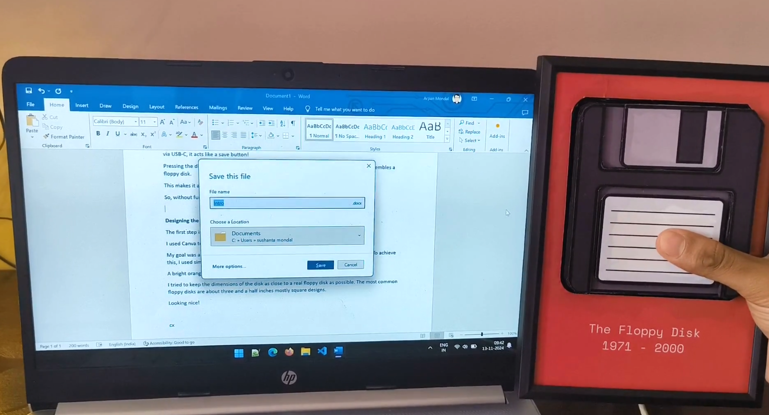 A Beautiful Retro Floppy Disk Picture Frame With a Secret Auto-save ...