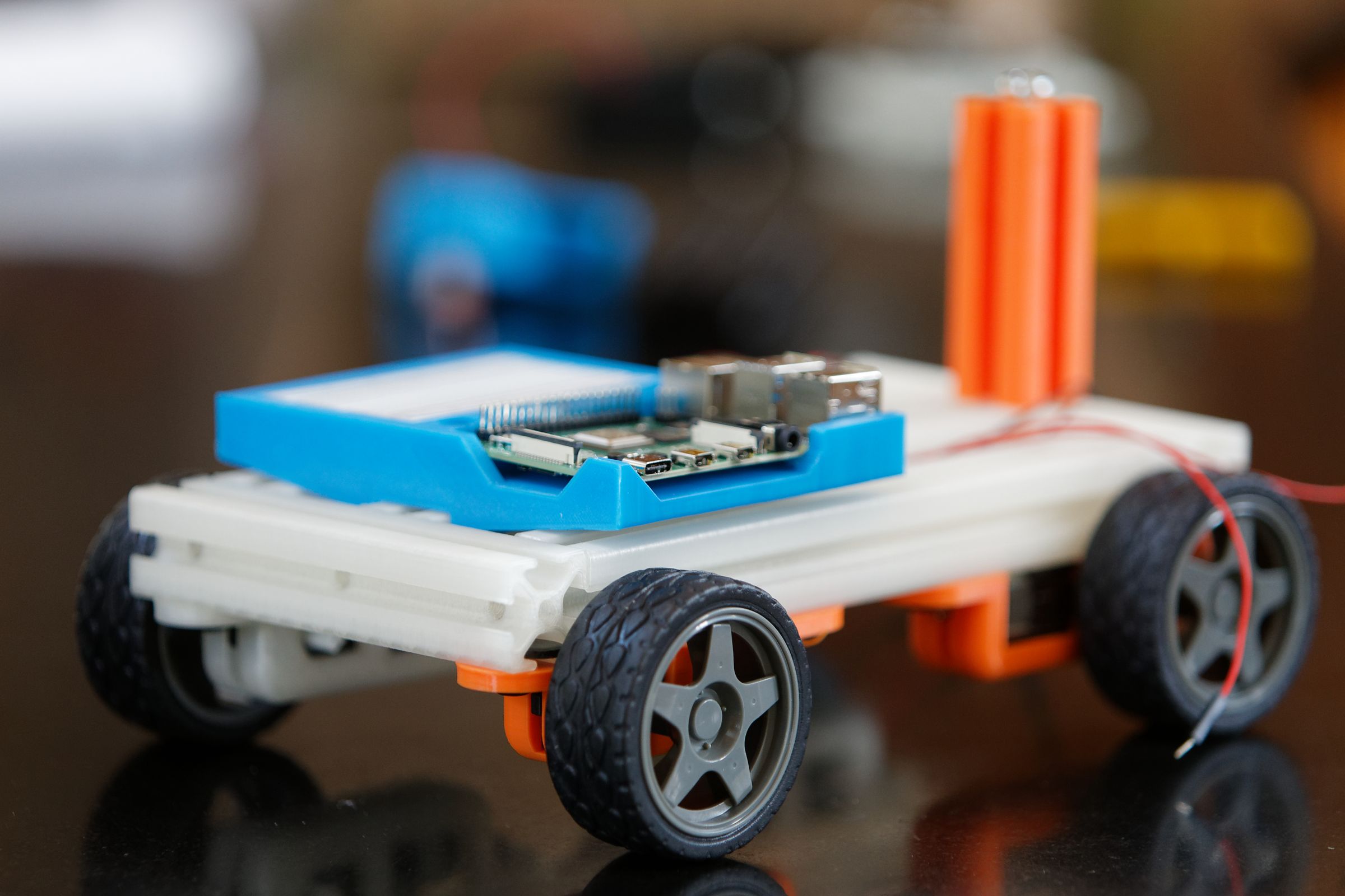 A Simple 3D Printed Robot : 11 Steps (with Pictures) - Instructables