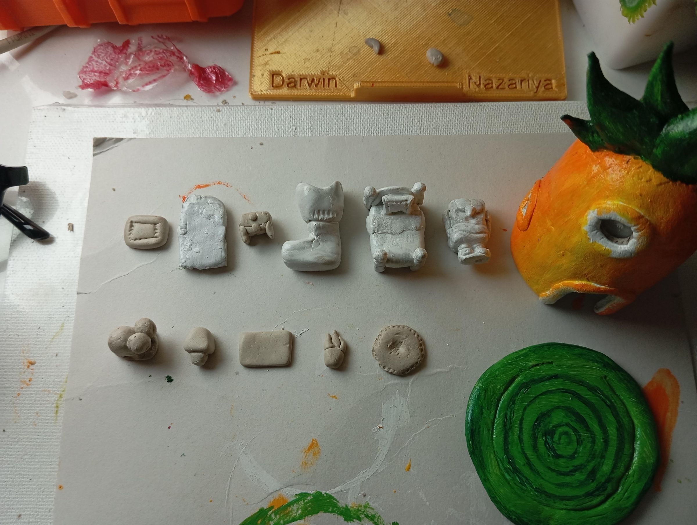 Miniature SpongeBob Pineapple House Interior & Exterior | Handmade ...