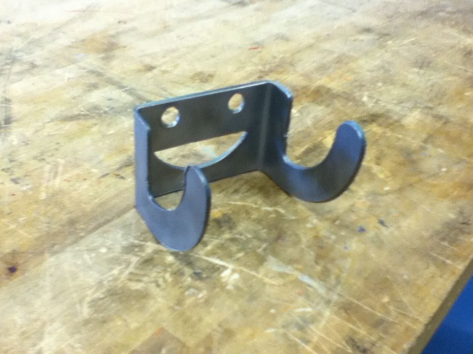 Longboard Hanger : 5 Steps (with Pictures) - Instructables