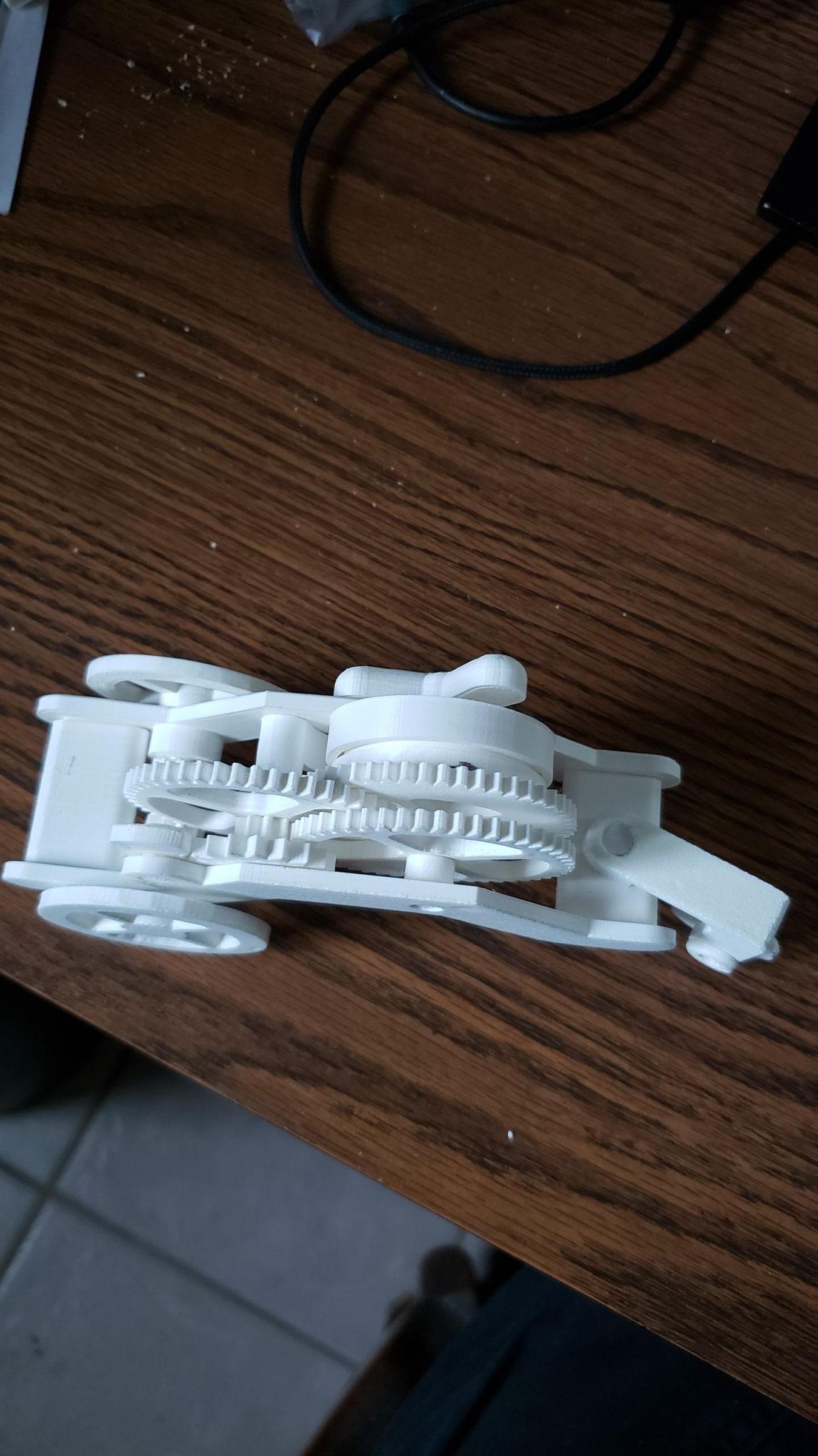 A 3D Printed Windup Car Using a "Runaway Escapement" Speed Regulator ...