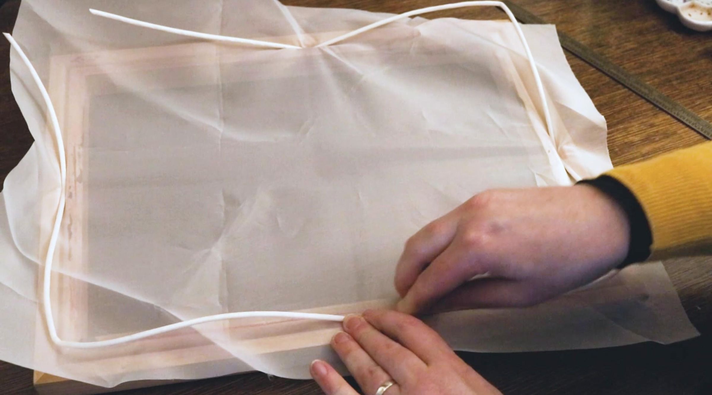 Fitting Mesh in a Screen Printing Frame : 7 Steps (with Pictures ...