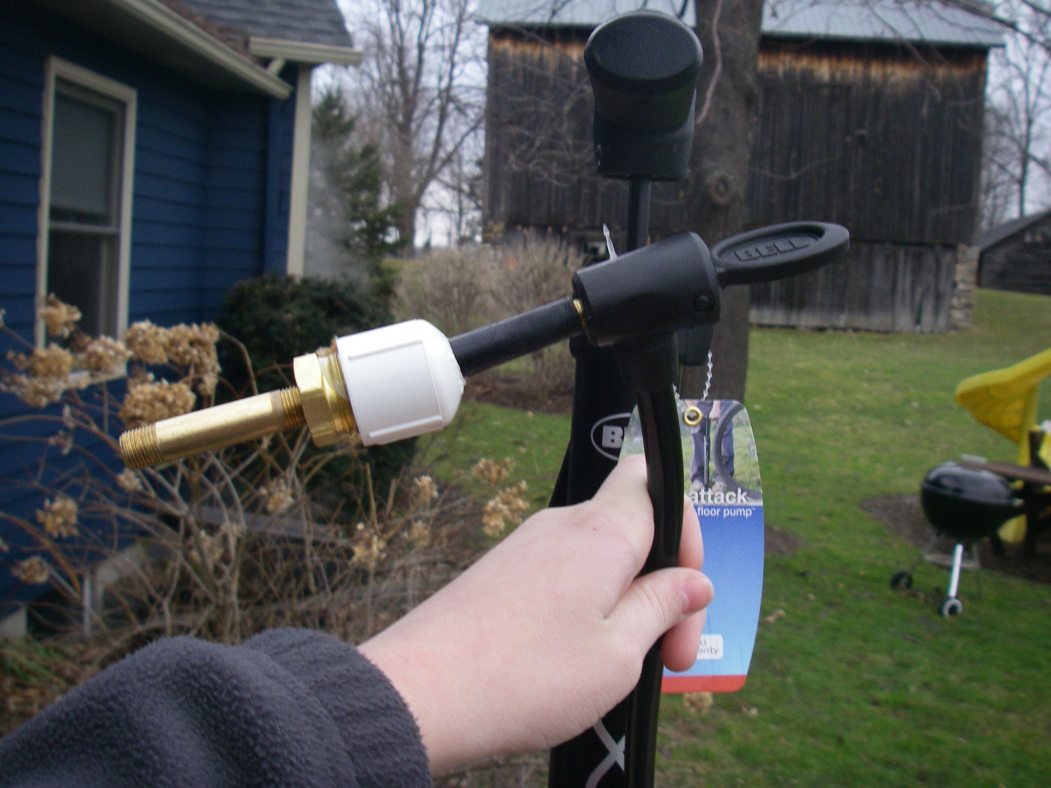 Mini Spud Launcher : 5 Steps - Instructables