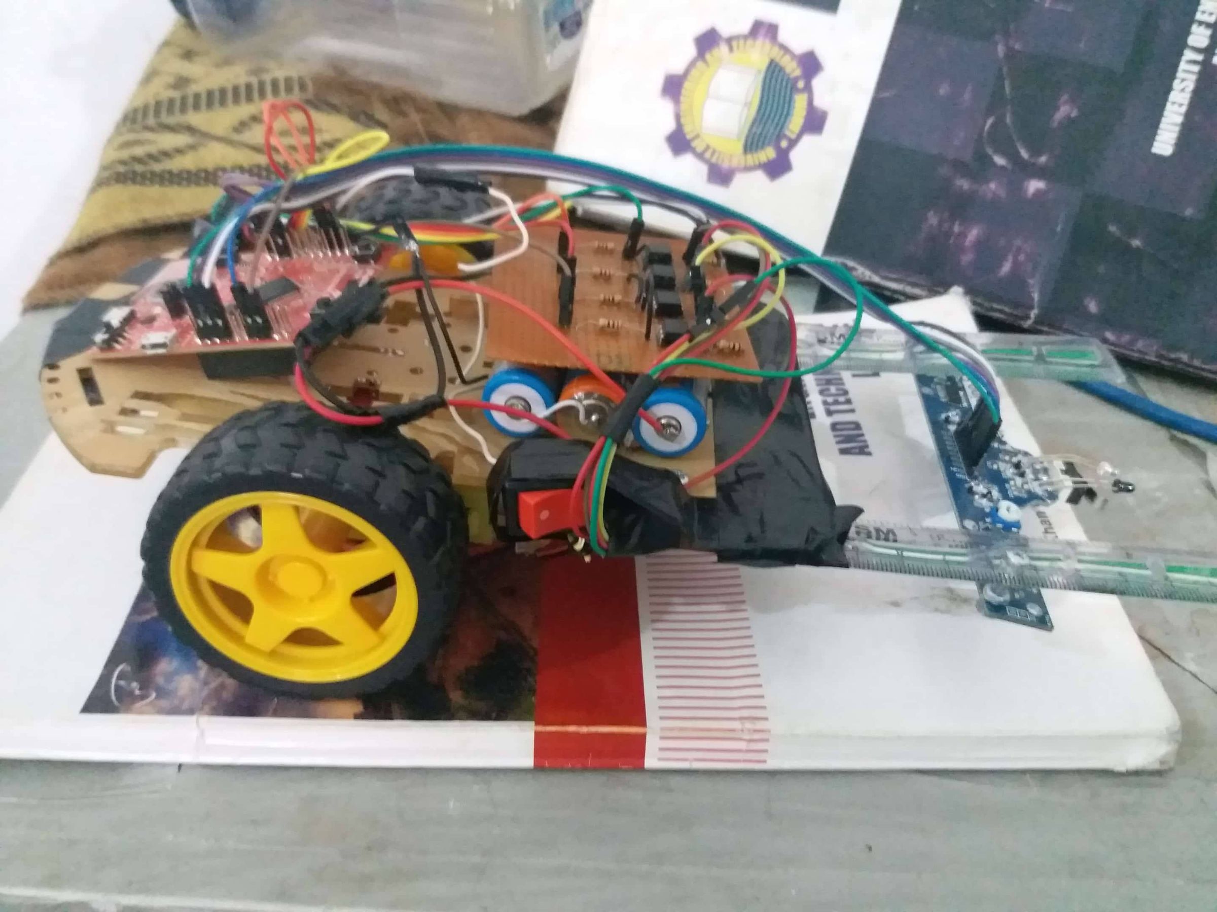 Line Following Robot : 3 Steps - Instructables