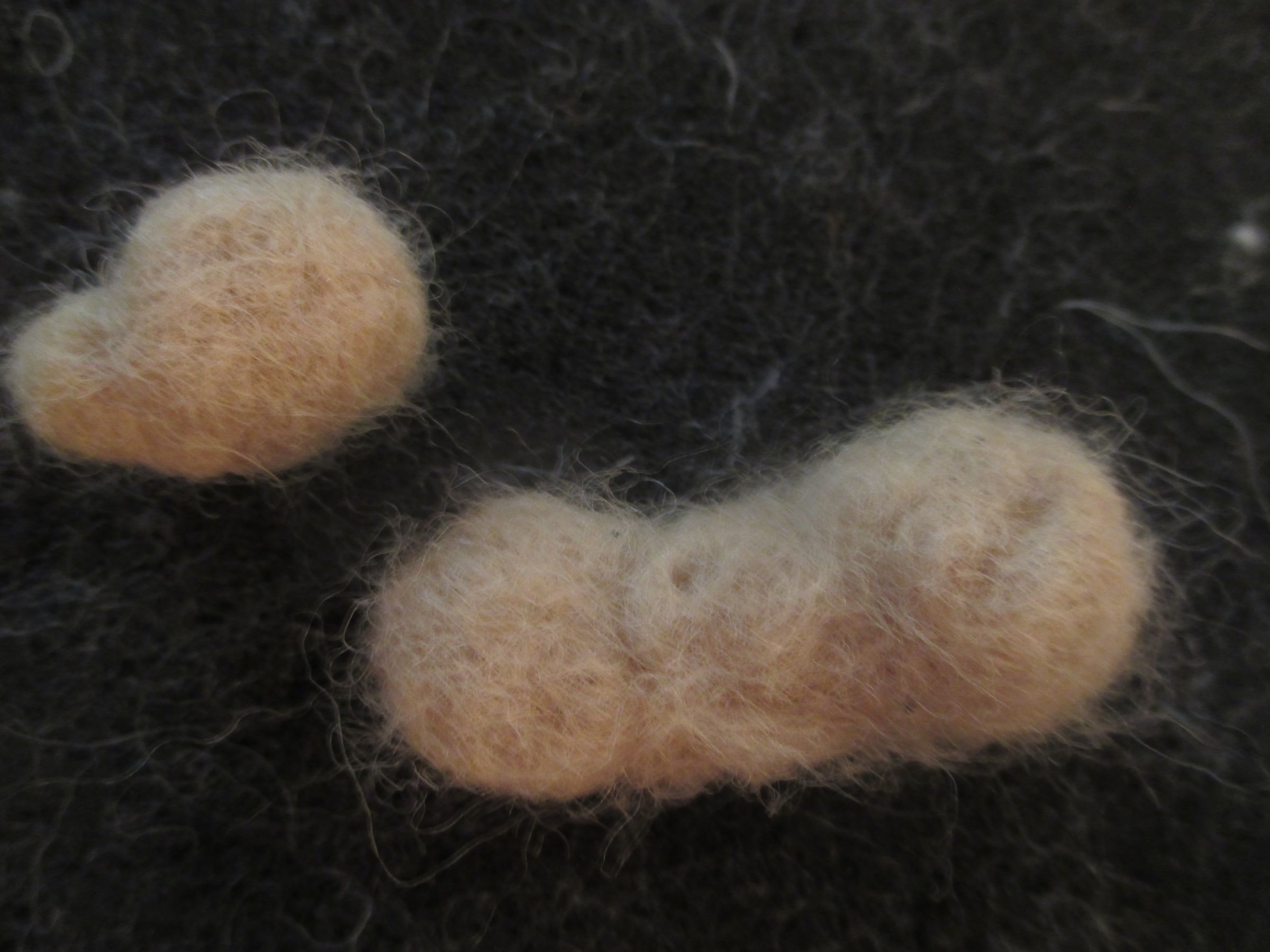 Tiny Needle Felted Dog : 6 Steps (with Pictures) - Instructables