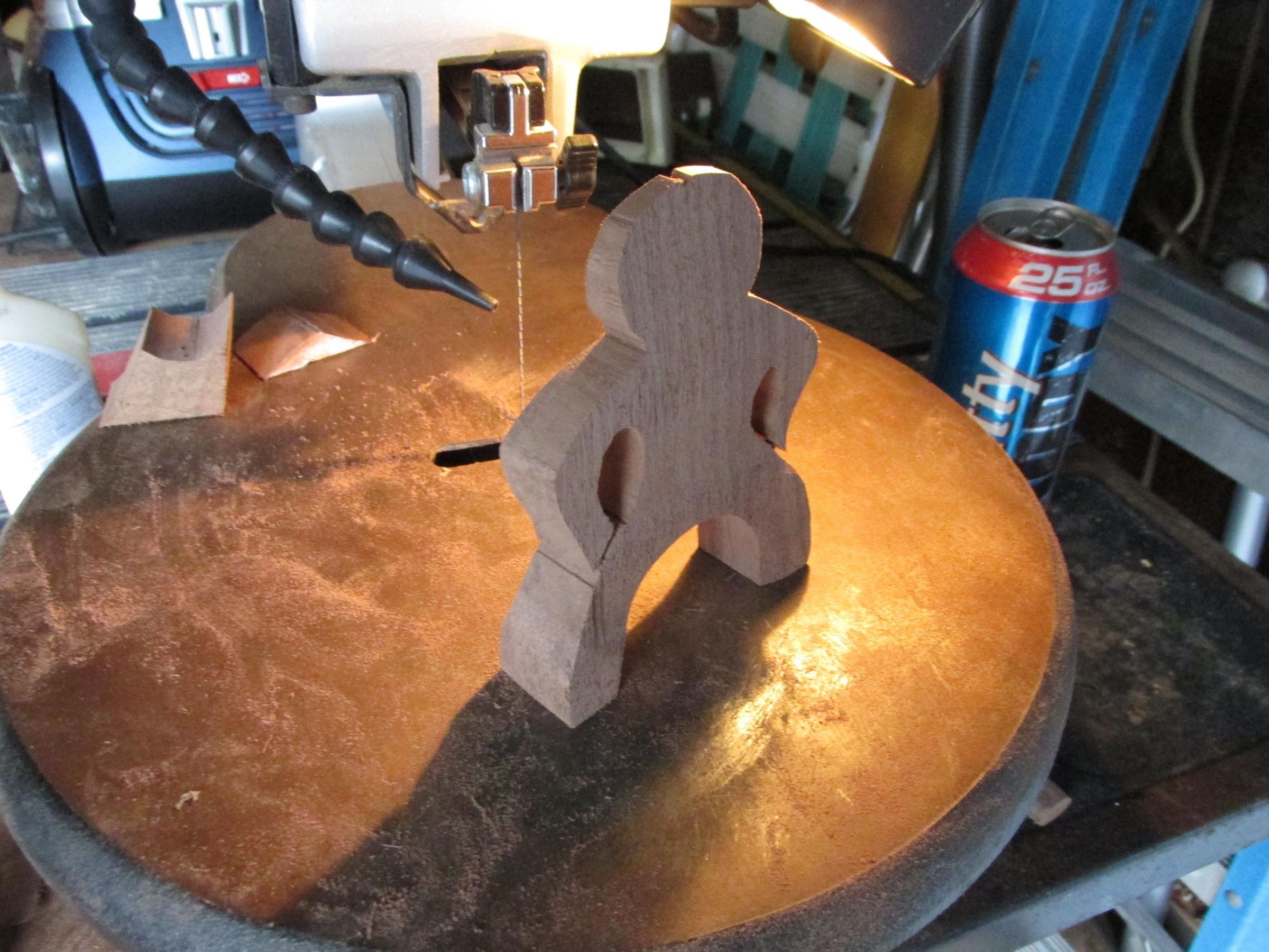 Single String Double Gutbucket : 8 Steps (with Pictures) - Instructables