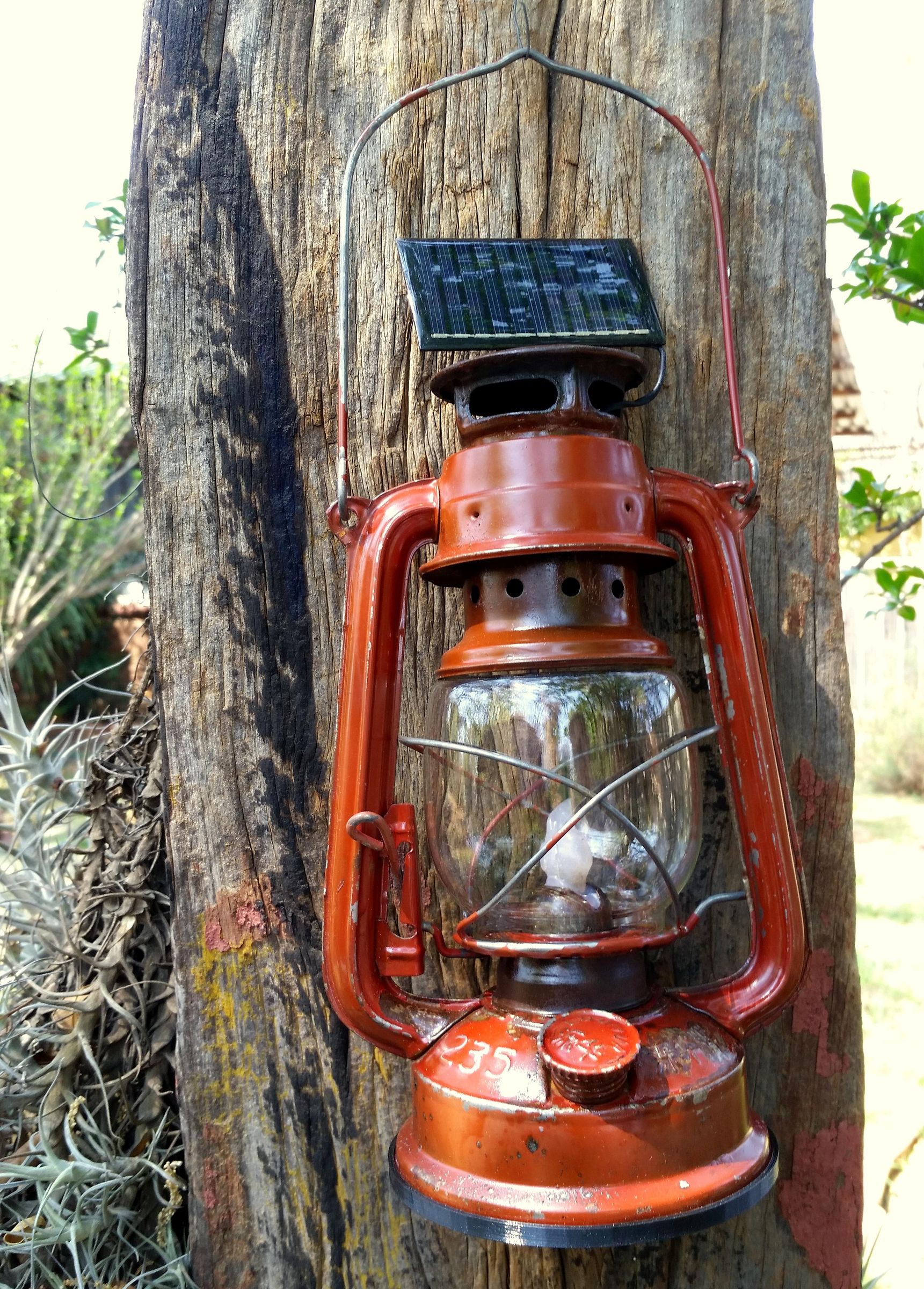 Turn an Old Lantern Into a LED Solar Lamp With Realistic Flame! : 9 ...