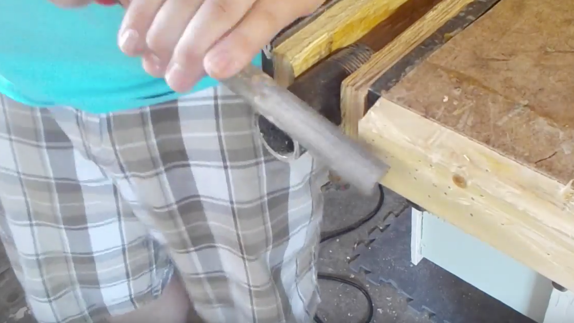 Sharpening Jig for Woodturning Gouges : 7 Steps (with Pictures ...