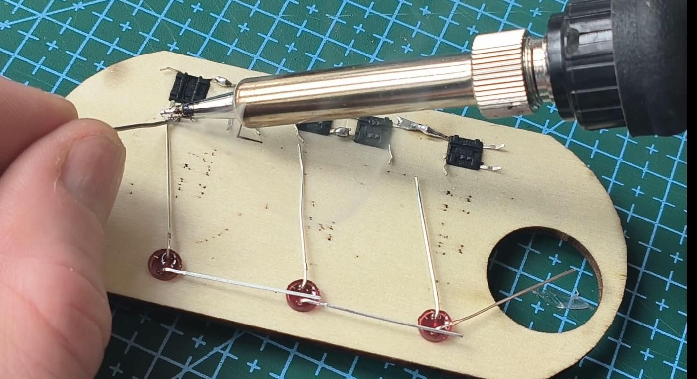 The World's Simplest Logic Gate Project : 5 Steps (with Pictures ...