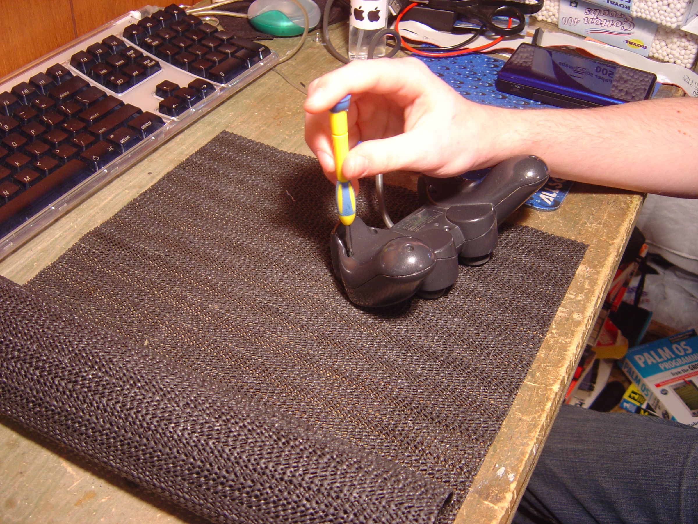 Clean Your DualShock Controller : 9 Steps - Instructables