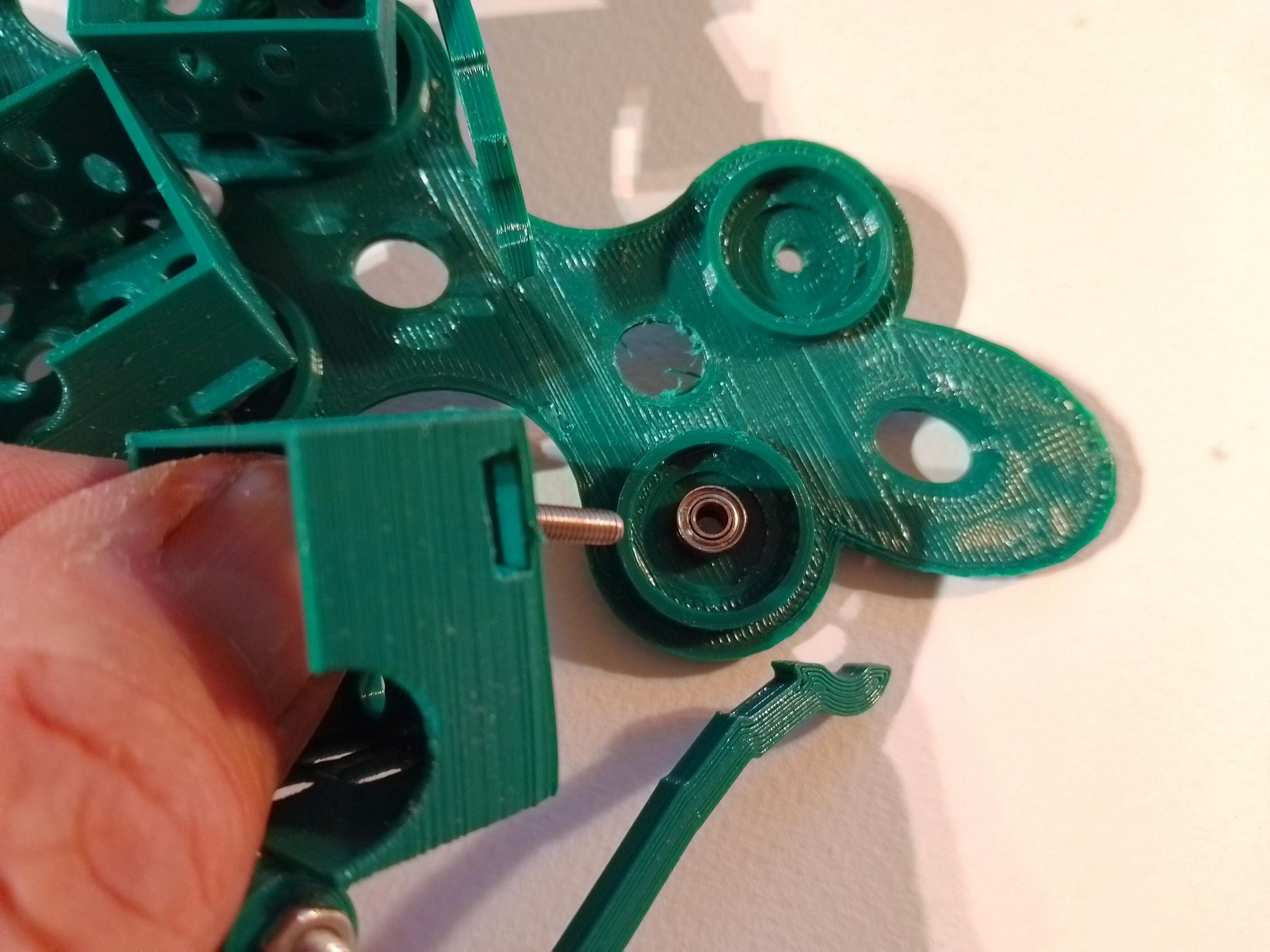 Green Robot Ant : 14 Steps (with Pictures) - Instructables