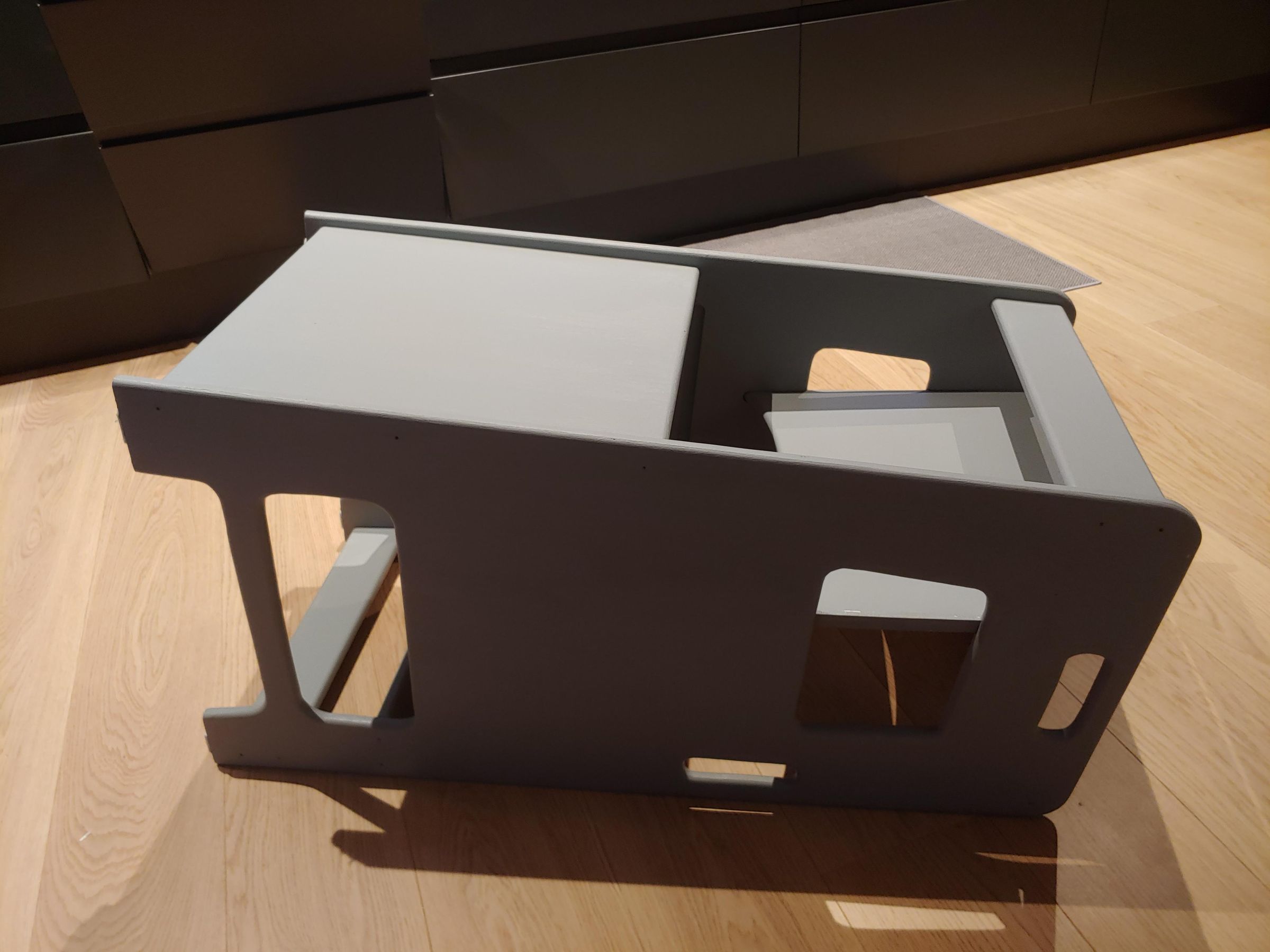Kitchen Helper With Sliding Step and Drawing Table! : 6 Steps (with ...