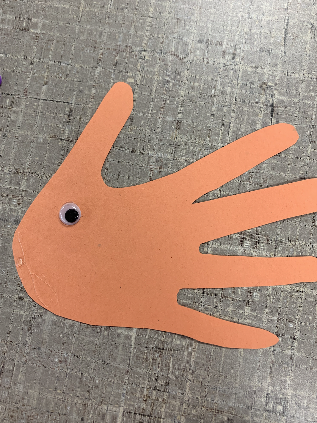 Hand Fish Puppet : 6 Steps - Instructables