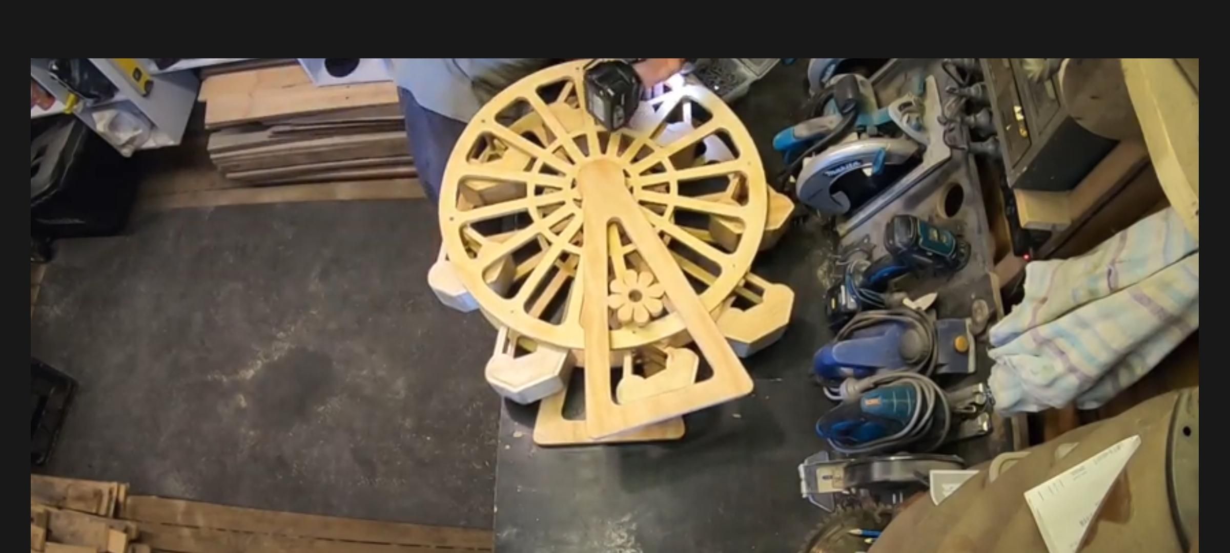 Wooden Toy Ferris Wheel : 10 Steps (with Pictures) - Instructables
