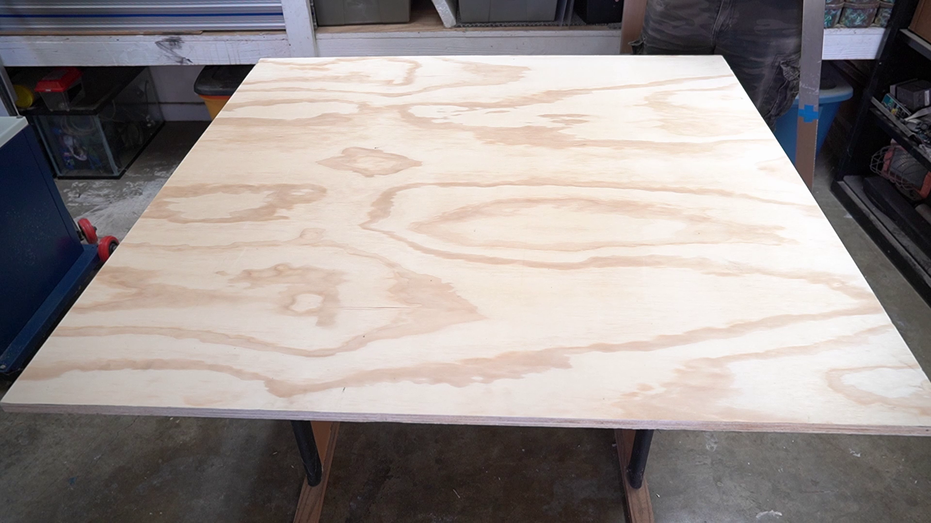 Giant Pizza Table : 13 Steps (with Pictures) - Instructables