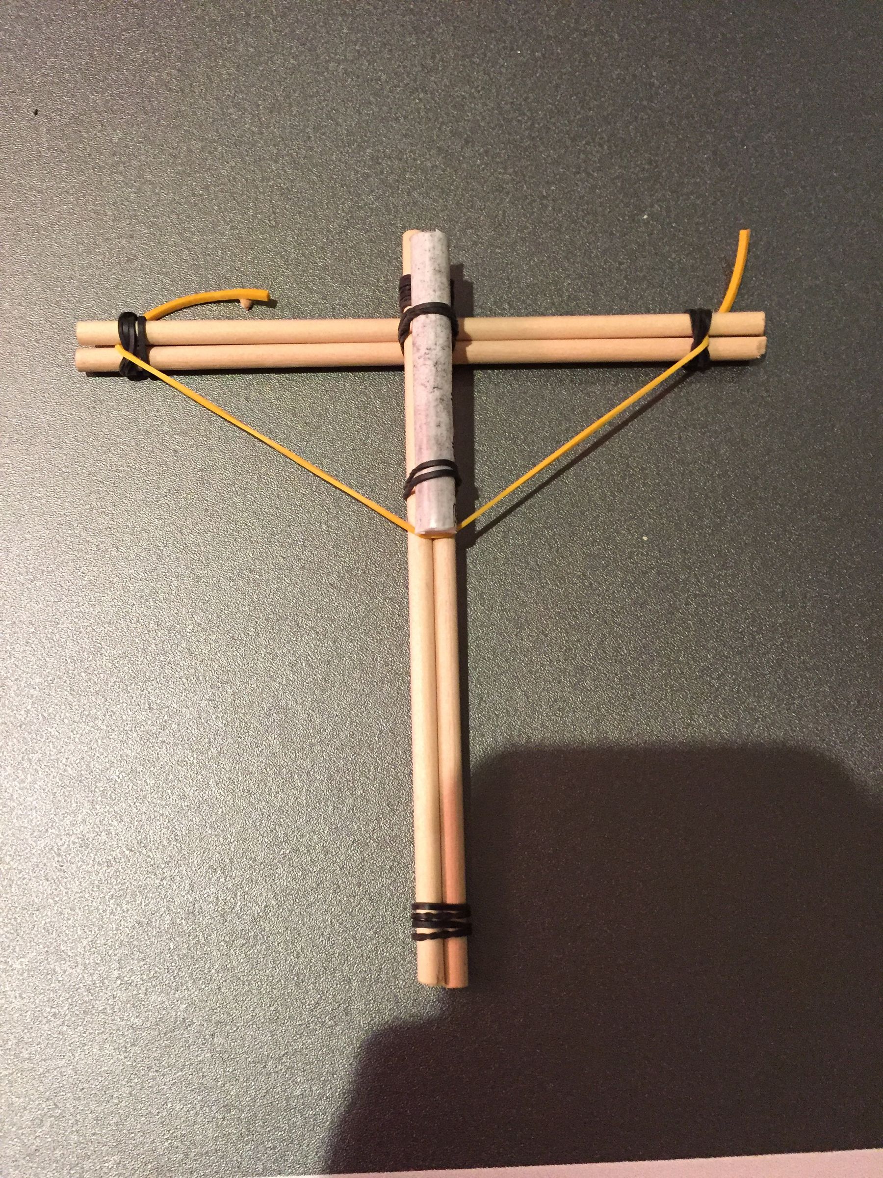 Mini Crossbow : 7 Steps - Instructables