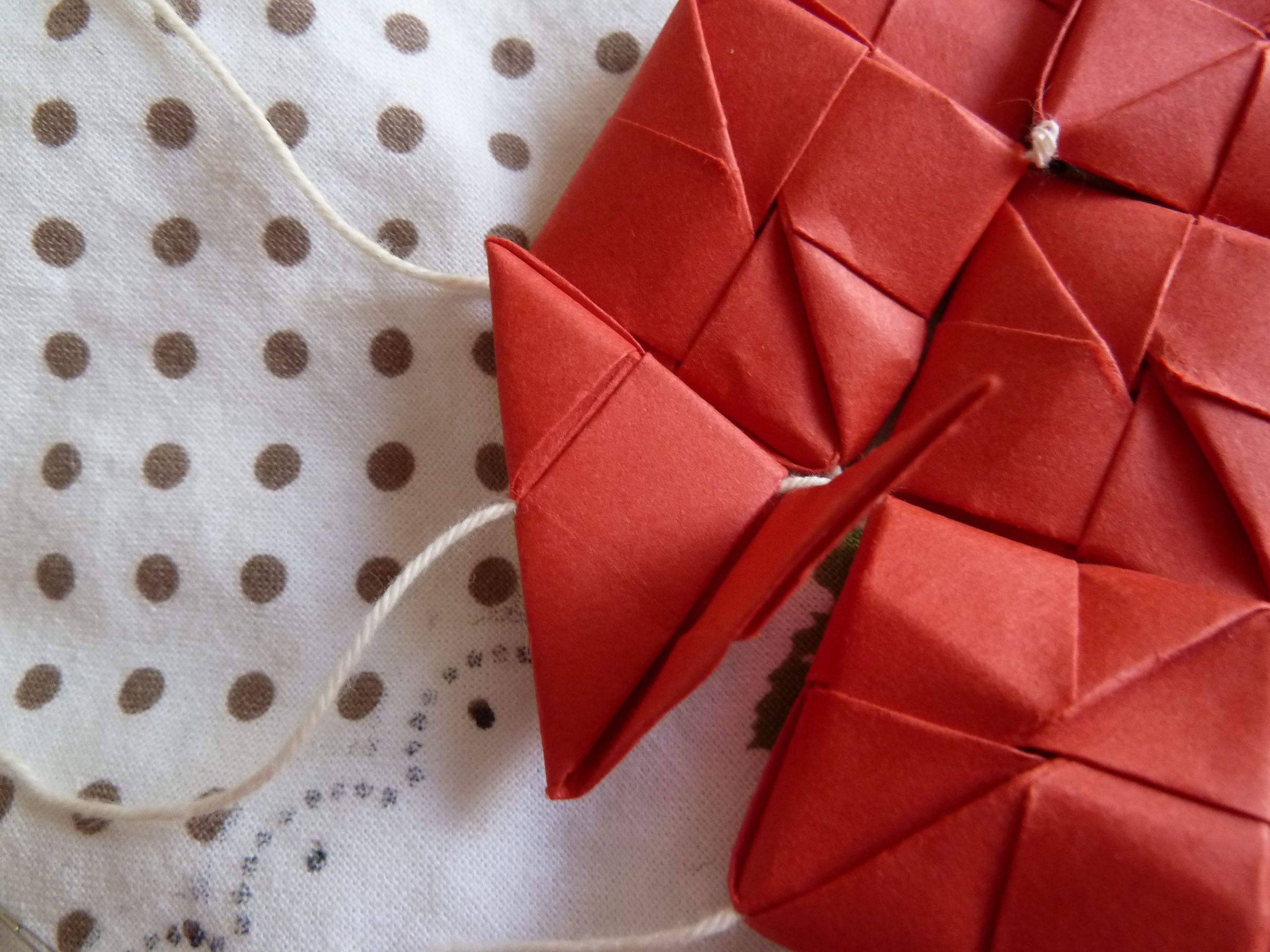 Paper Heart Decorations : 16 Steps (with Pictures) - Instructables