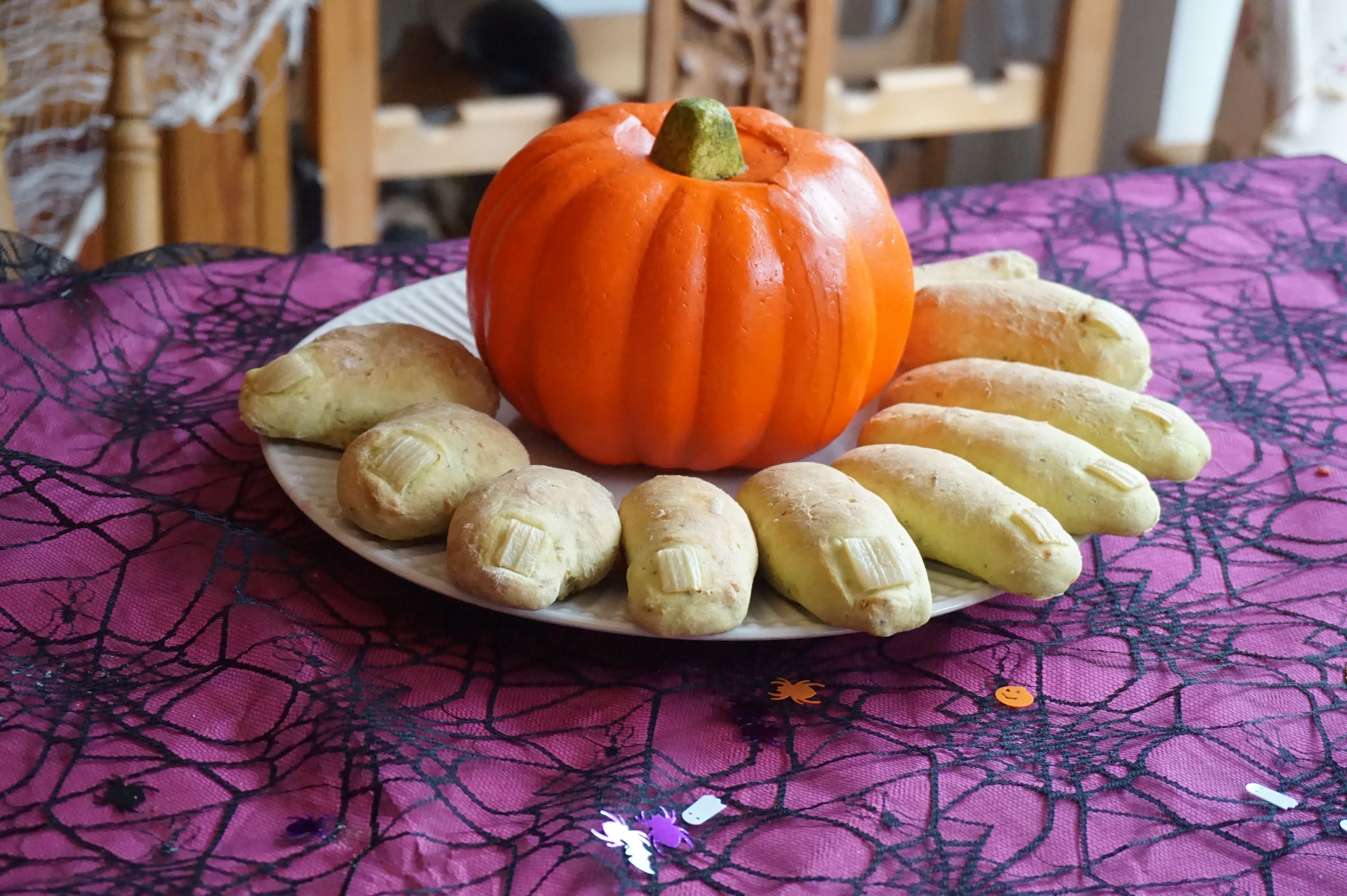 Witch Finger Bread (with Pictures) - Instructables