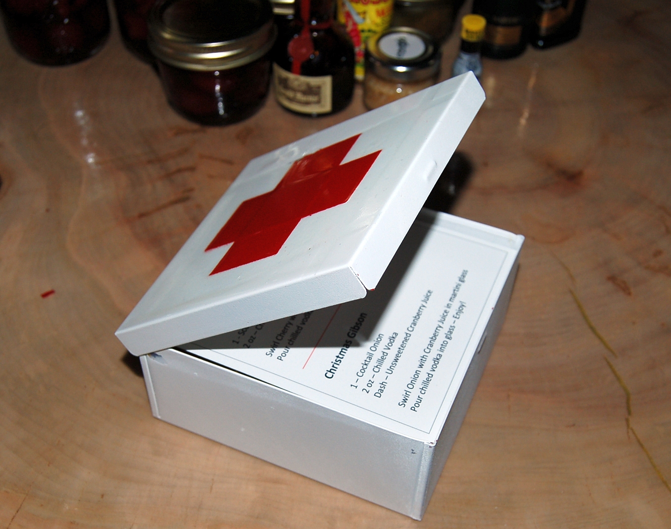 Holiday "First Aid Kit" : 8 Steps (with Pictures) - Instructables