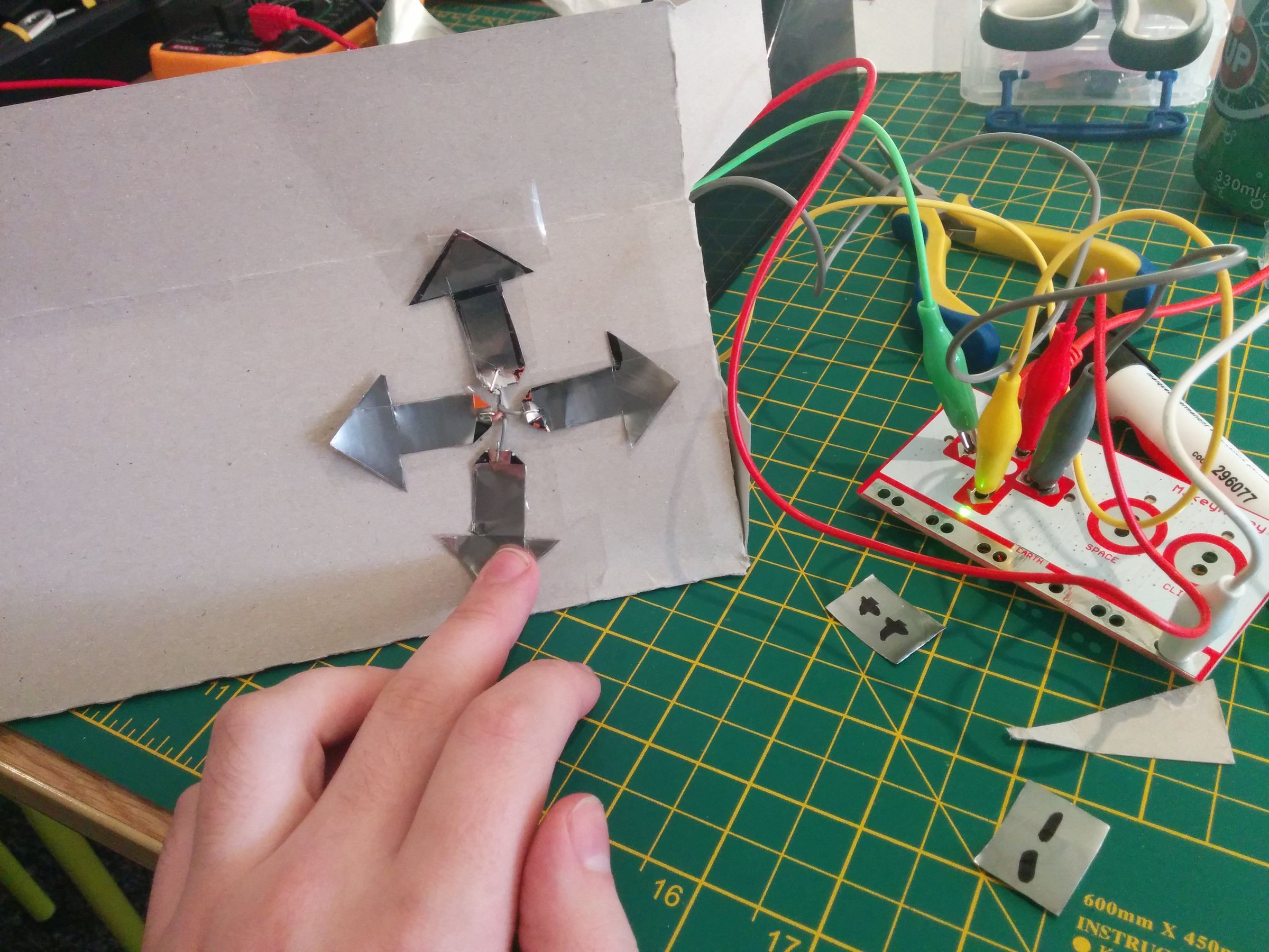 Makey Makey Device Controls : 5 Steps - Instructables