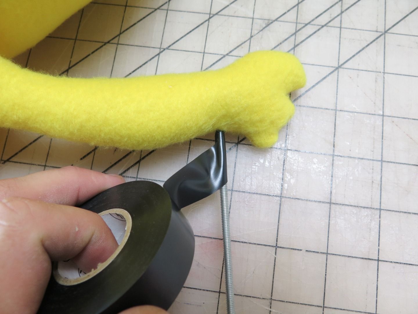 Make a Muppet Puppet! : 10 Steps (with Pictures) - Instructables