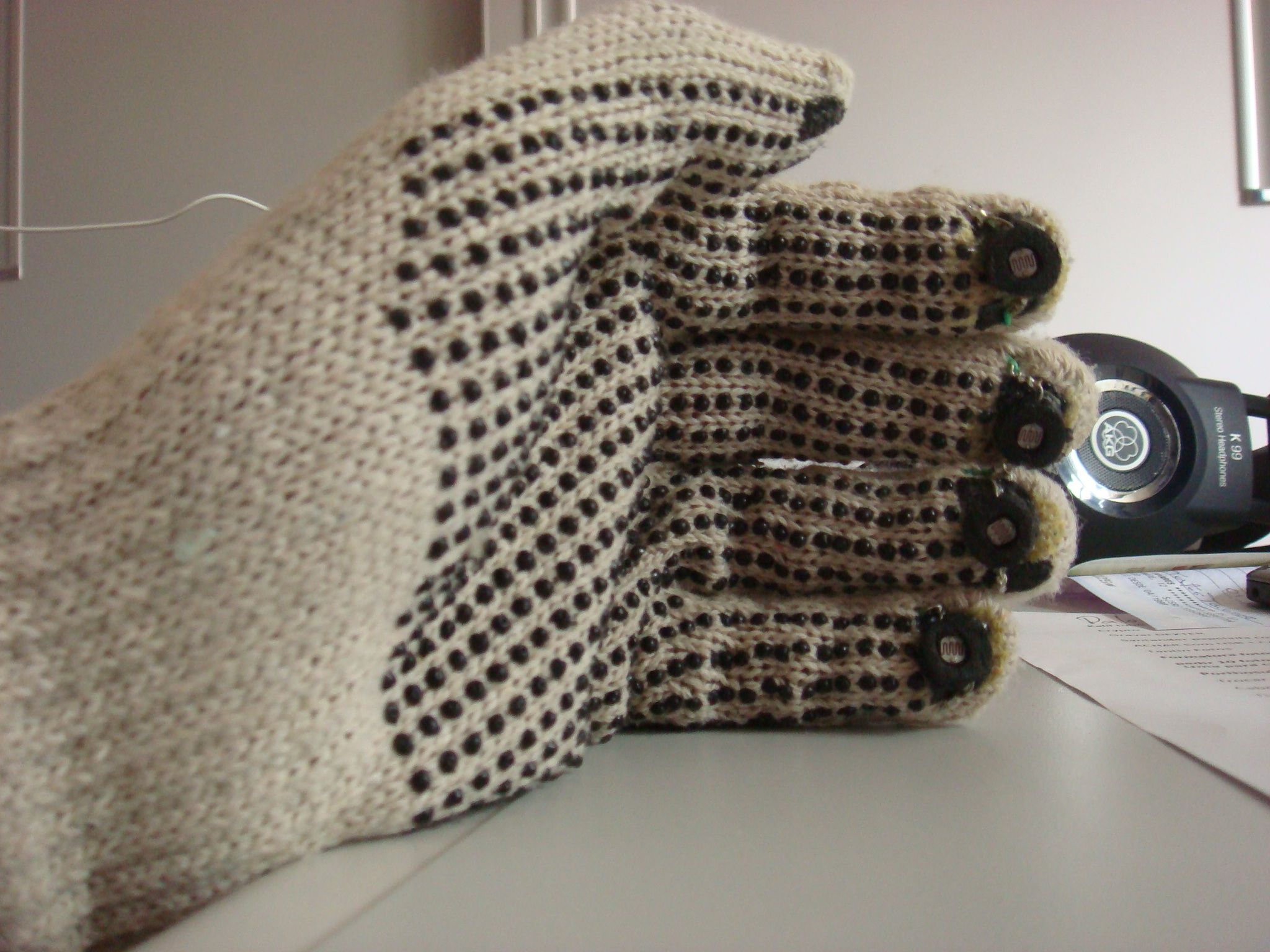 Drumming MIDI Glove Using Arduino and Light Sensors (with Pictures ...