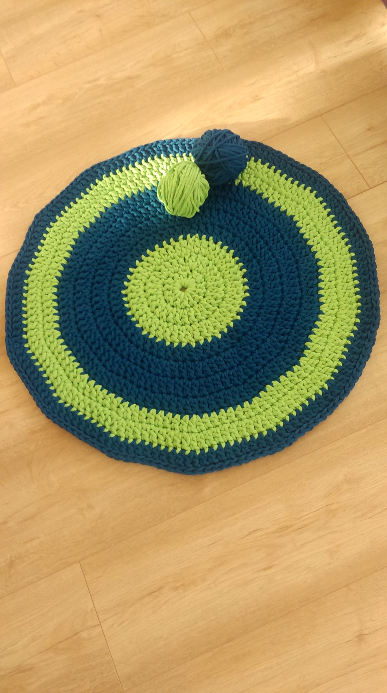 Circular Crochet Rug : 4 Steps (with Pictures) - Instructables