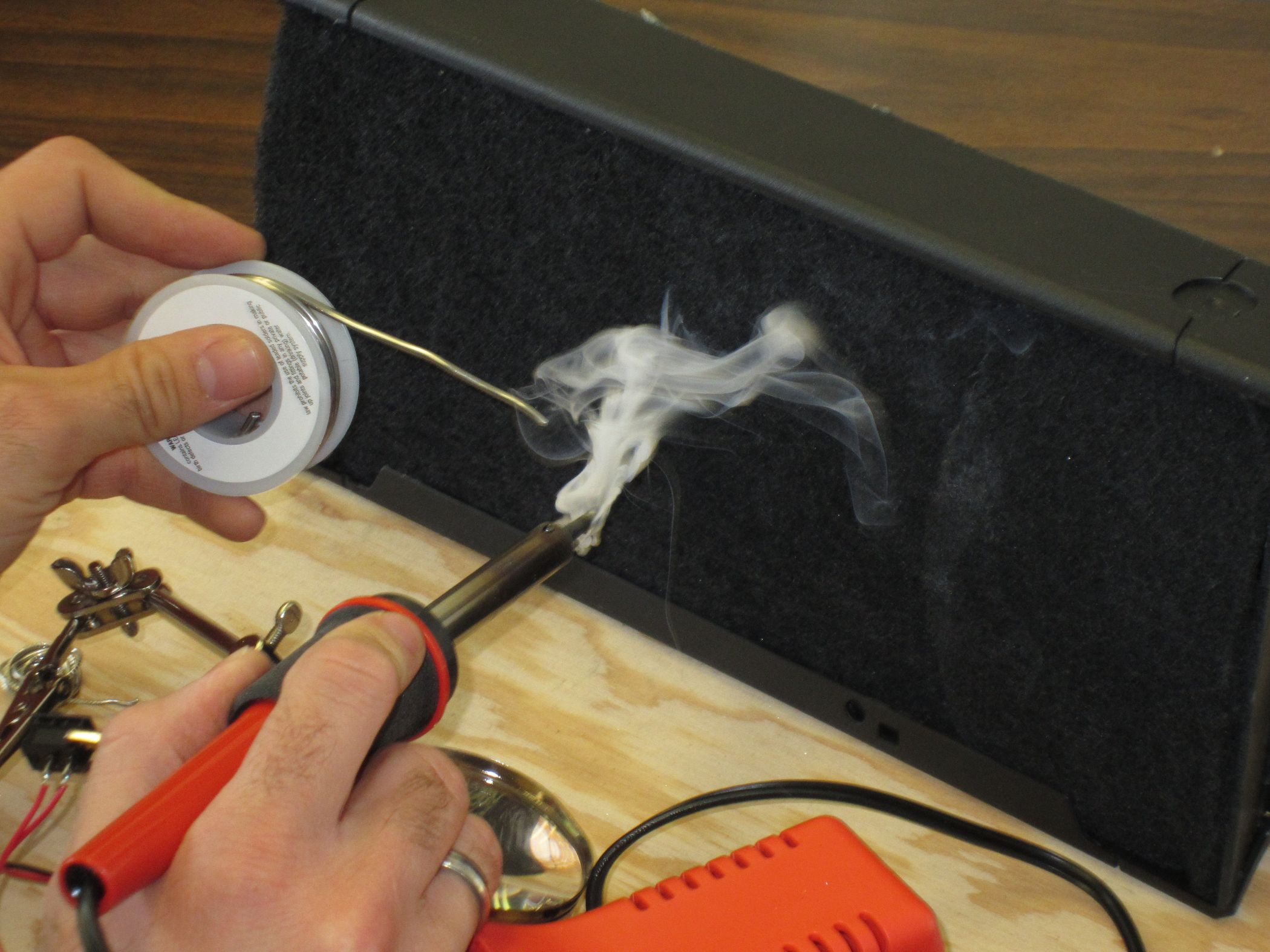 Soldering Exhaust Fan : 6 Steps - Instructables