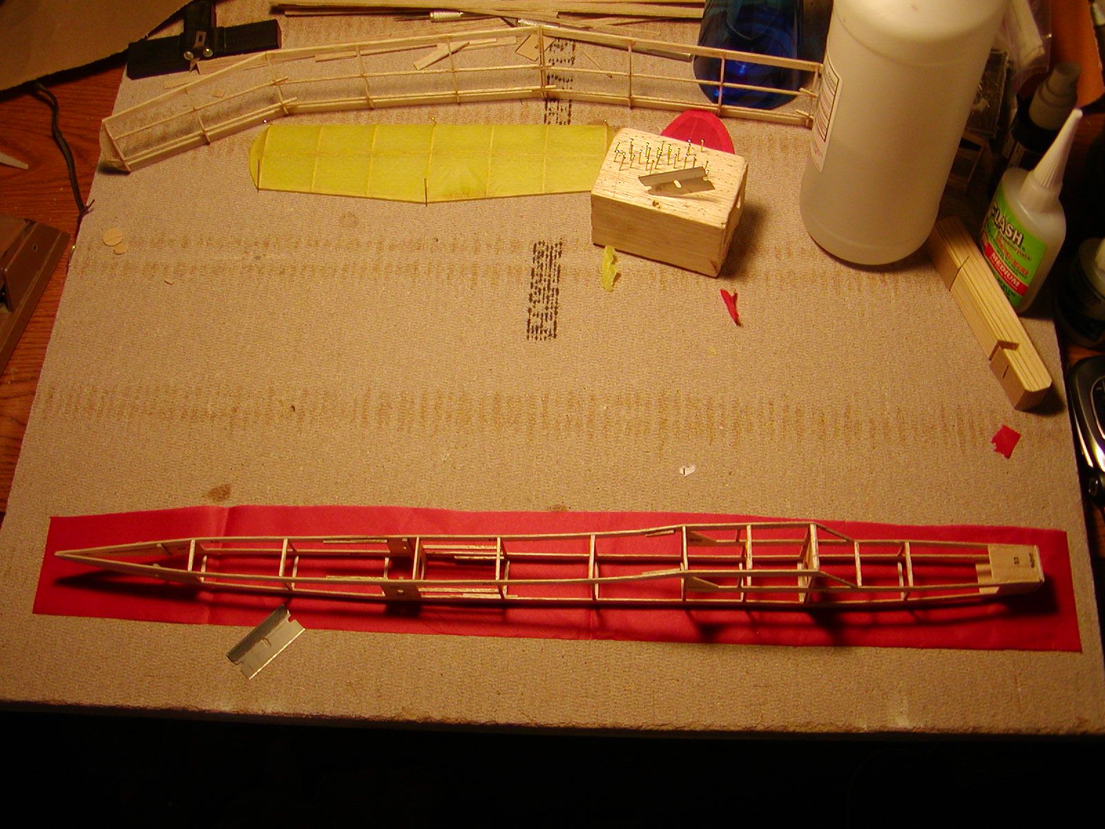 Covering a Model Airplane in Tissue : 6 Steps (with Pictures ...