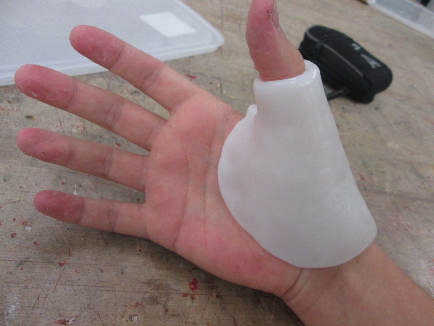 Instamorph - Hand Brace : 4 Steps - Instructables