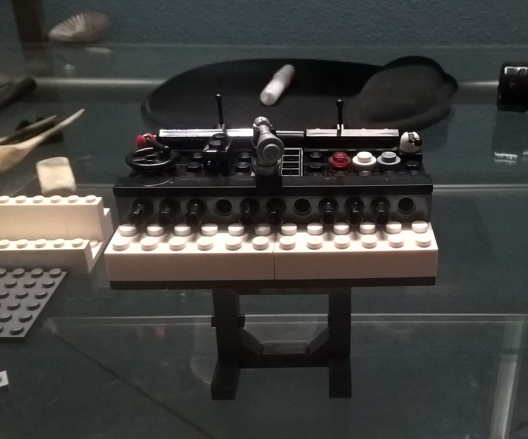 Lego Keyboard #2 : 5 Steps - Instructables