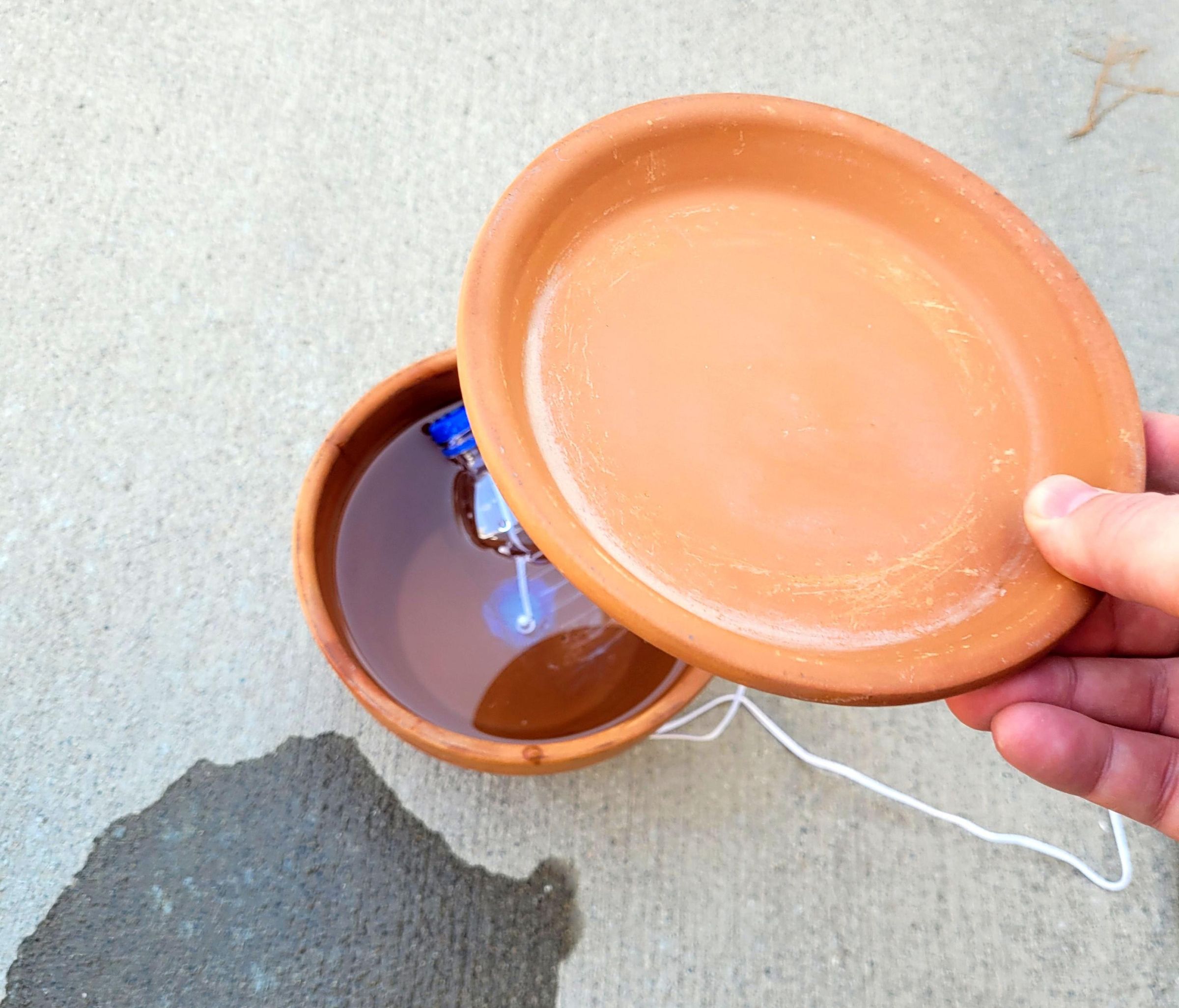 Get Cold Water Without Electricity or Refrigeration! Very Simple ...