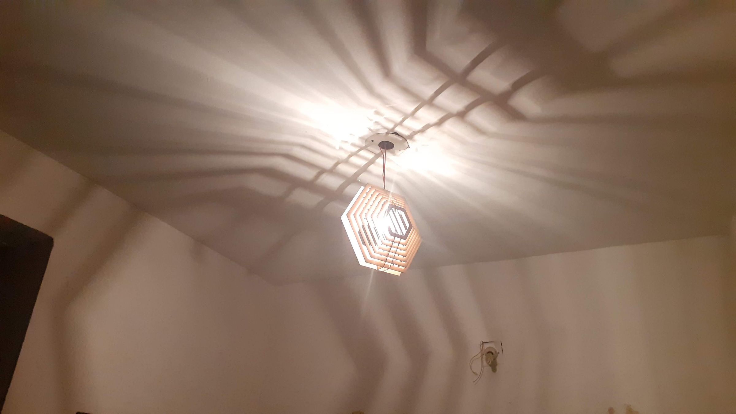 Hexagon Pattern Lamp : 6 Steps (with Pictures) - Instructables