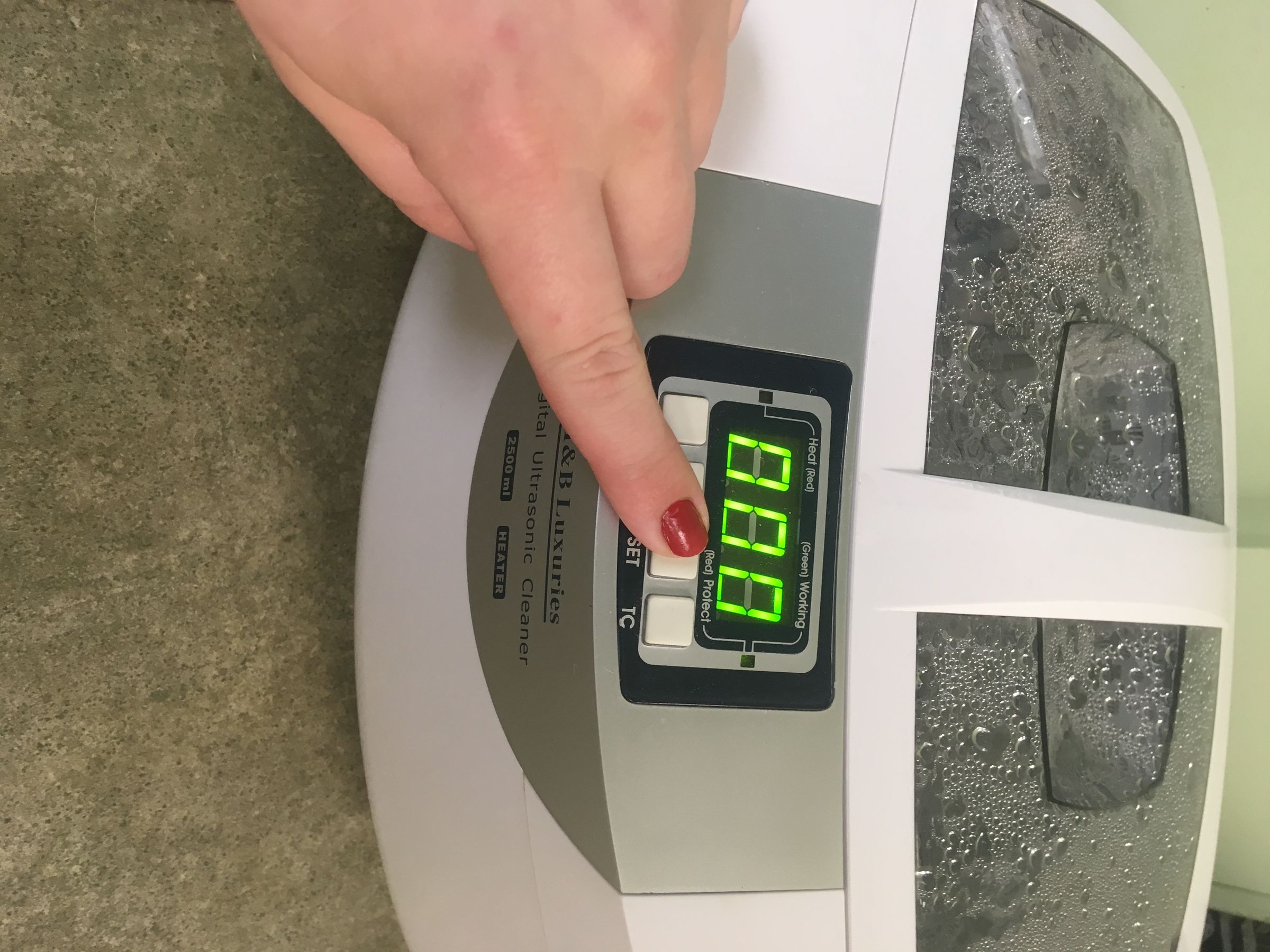 How to Wrap a Veterinary Surgical Pack : 18 Steps - Instructables